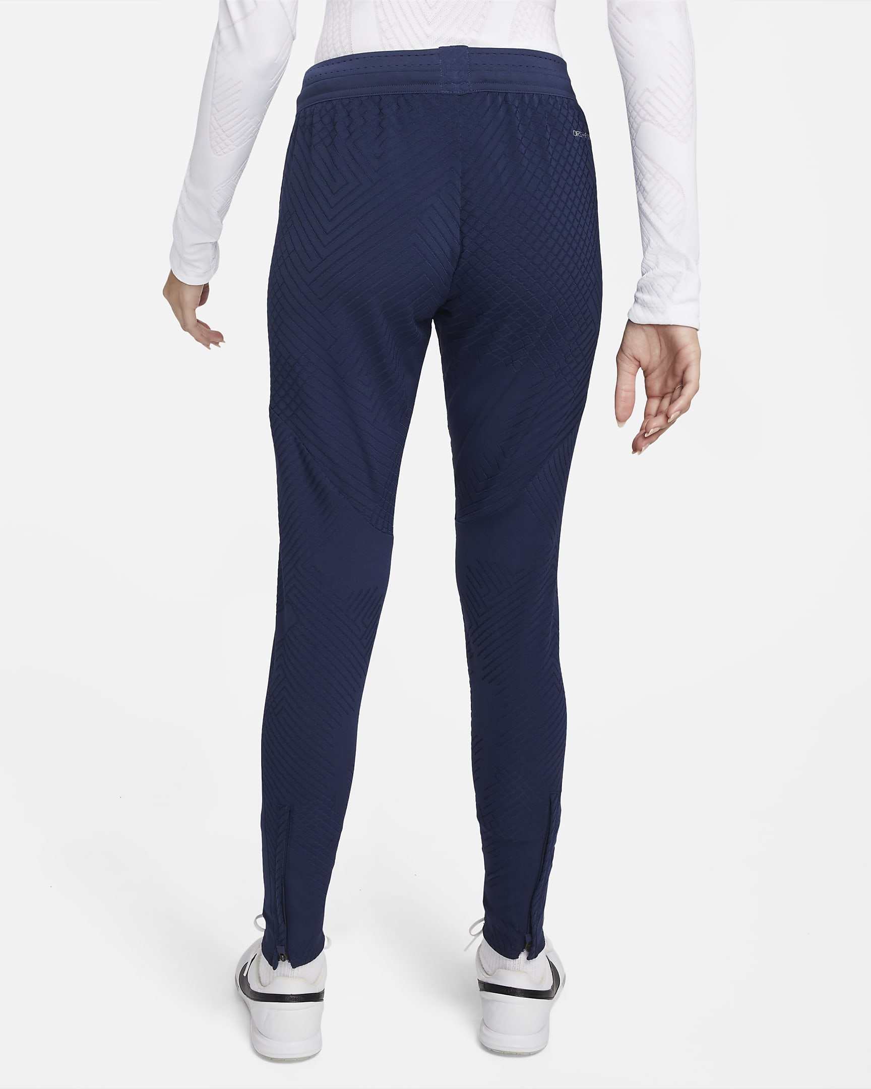 Paris Saint-Germain Strike Elite Women's Nike Dri-FIT ADV Football ...