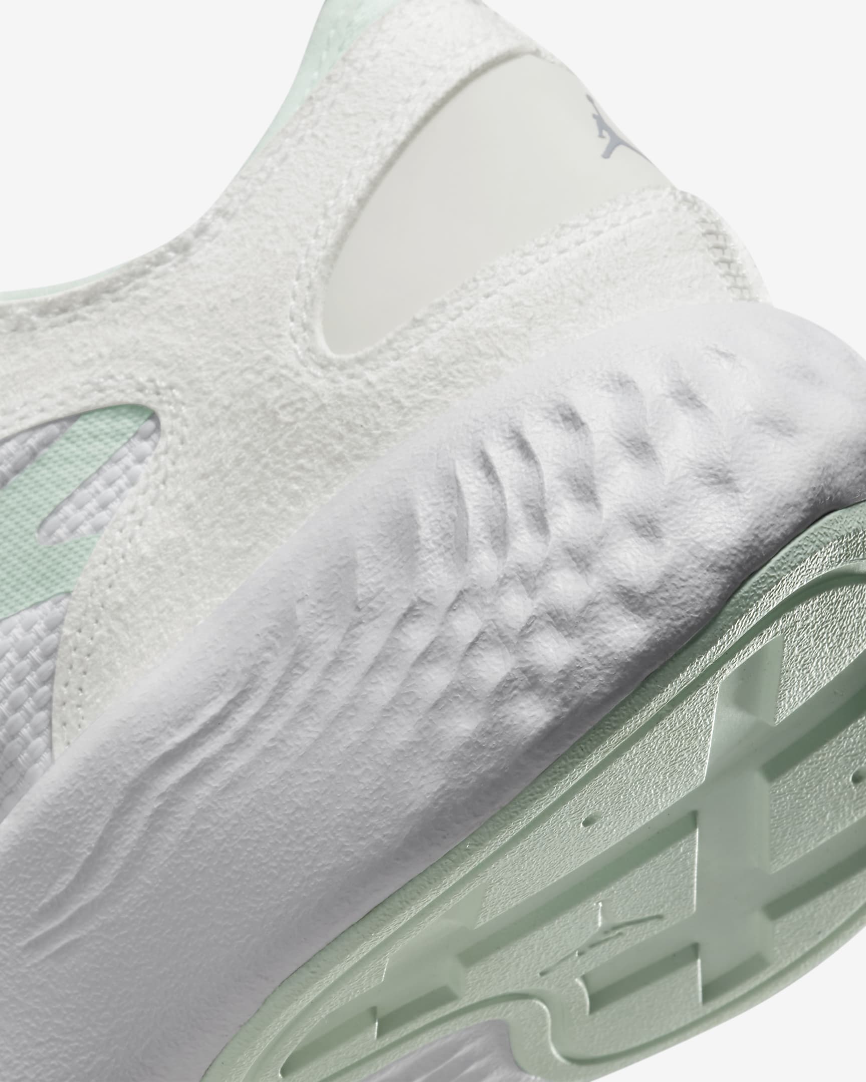 Jordan Delta 3 Low Men's Shoes. Nike NL