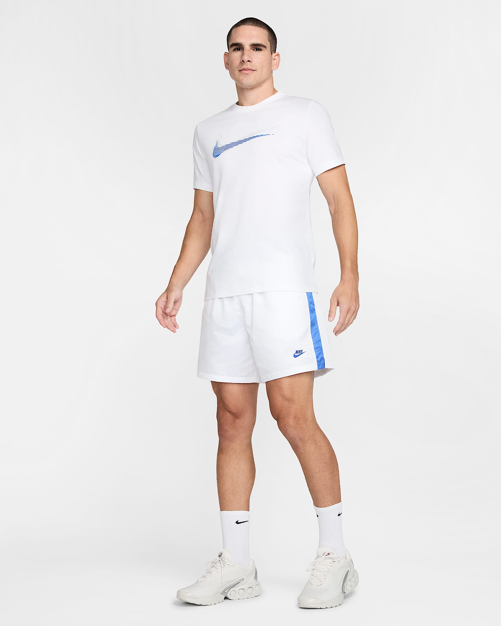 Nike Sportswear Club Men's Flow Football Shorts. Nike.com