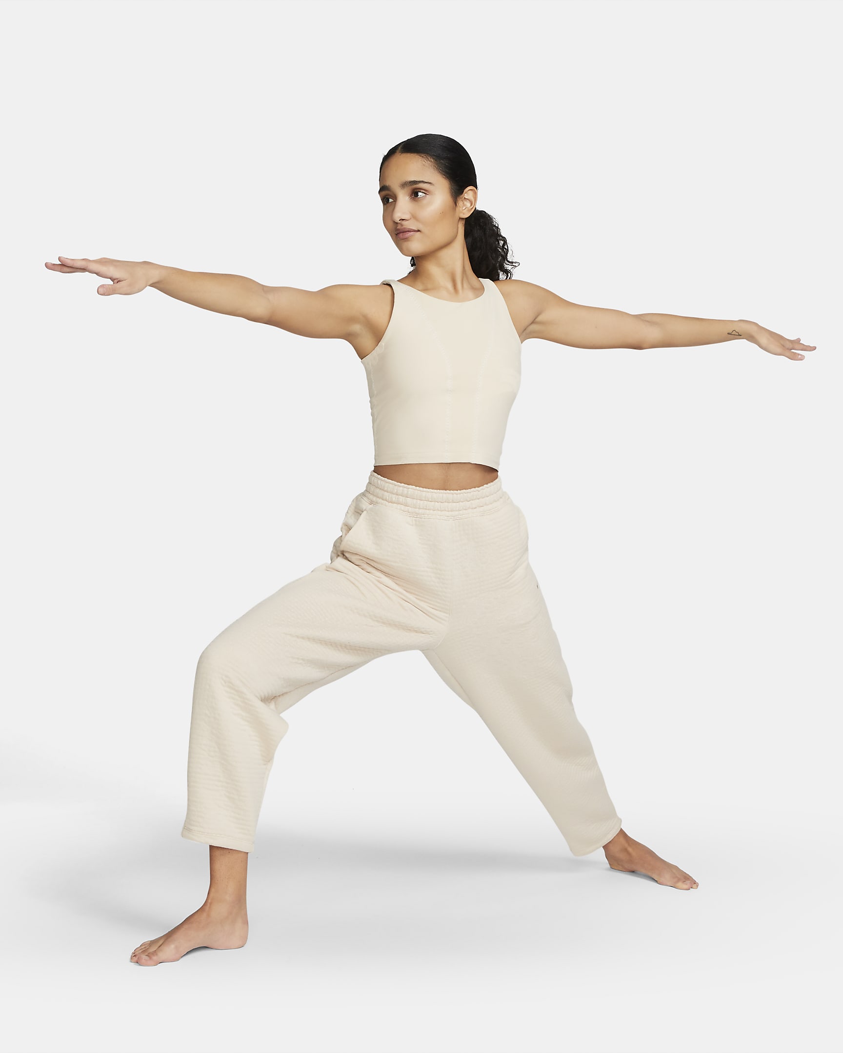 Nike Yoga Dri-FIT Luxe Women's Crop Tank Top. Nike UK