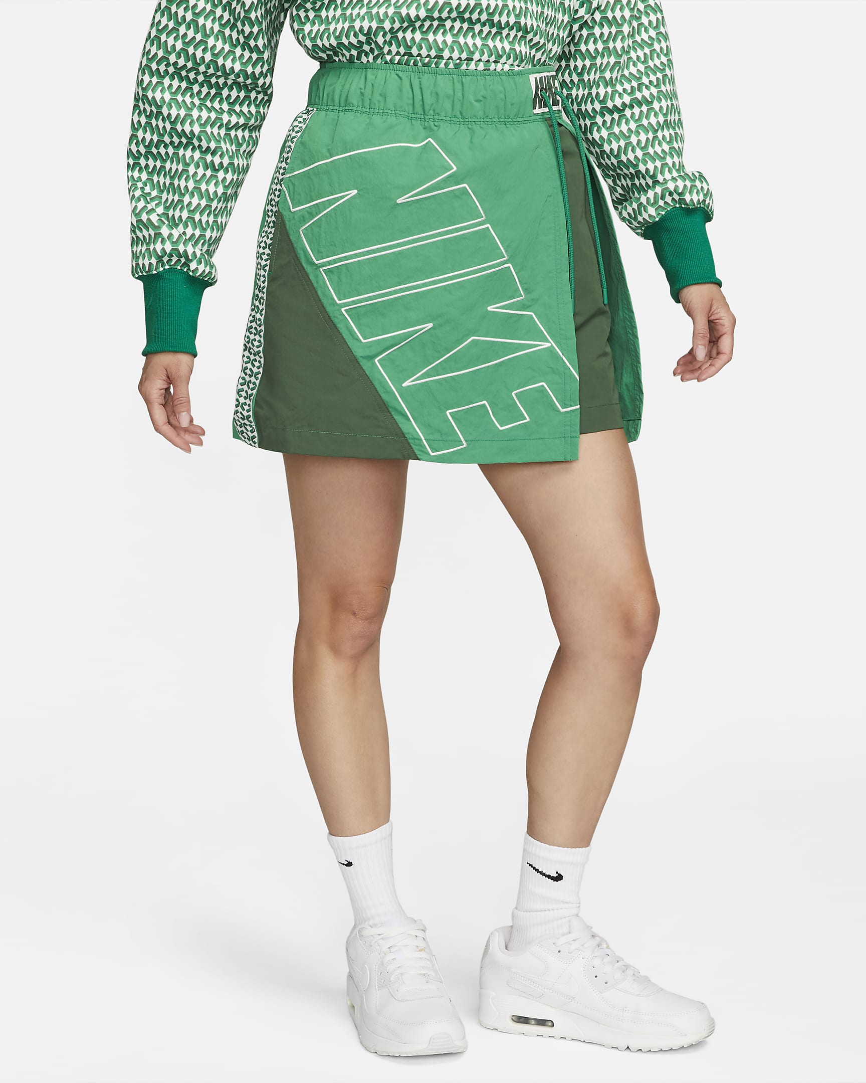 Nike Sportswear Women's Tracksuit Skirt. Nike MY