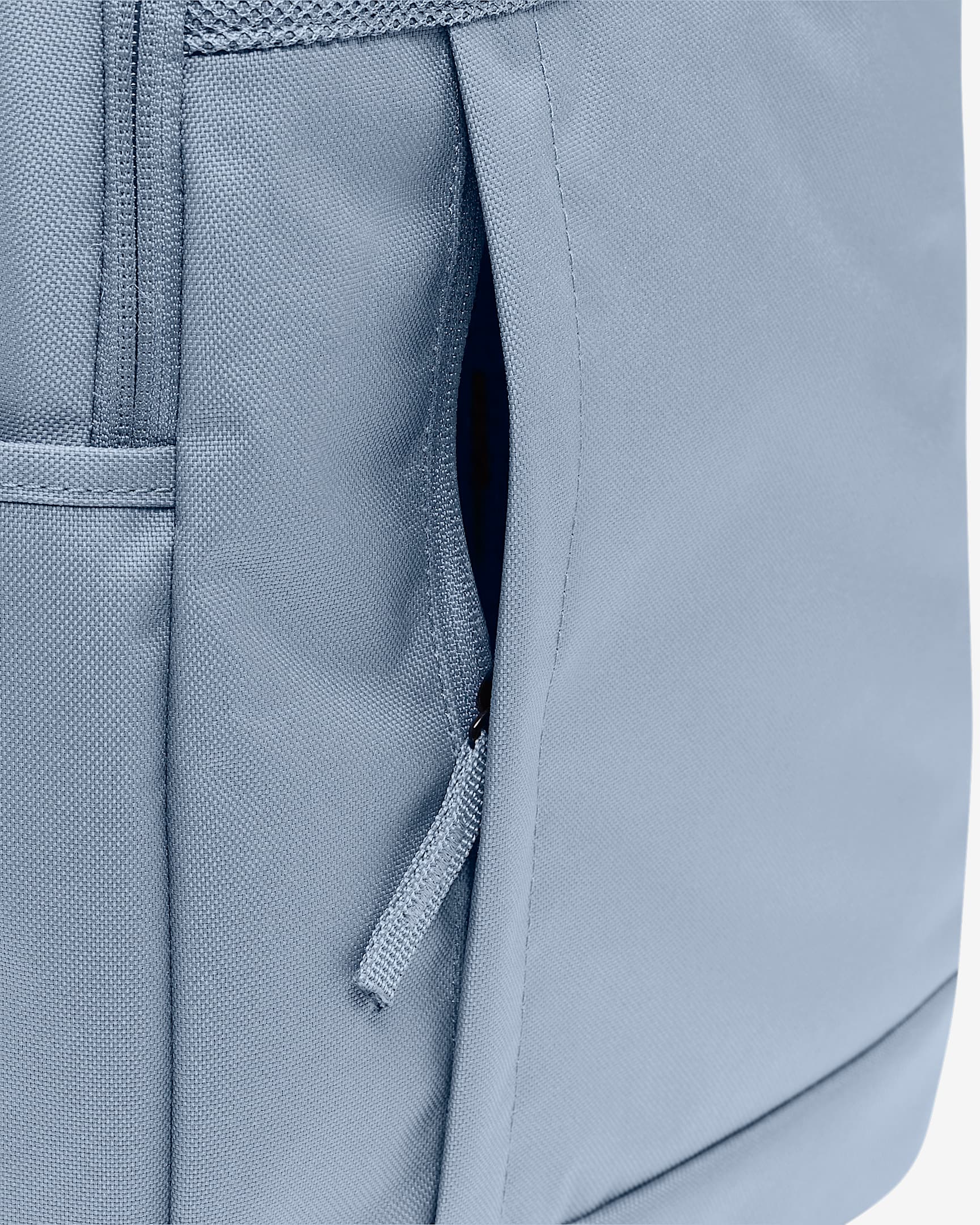 Nike Backpack (21L). Nike NL