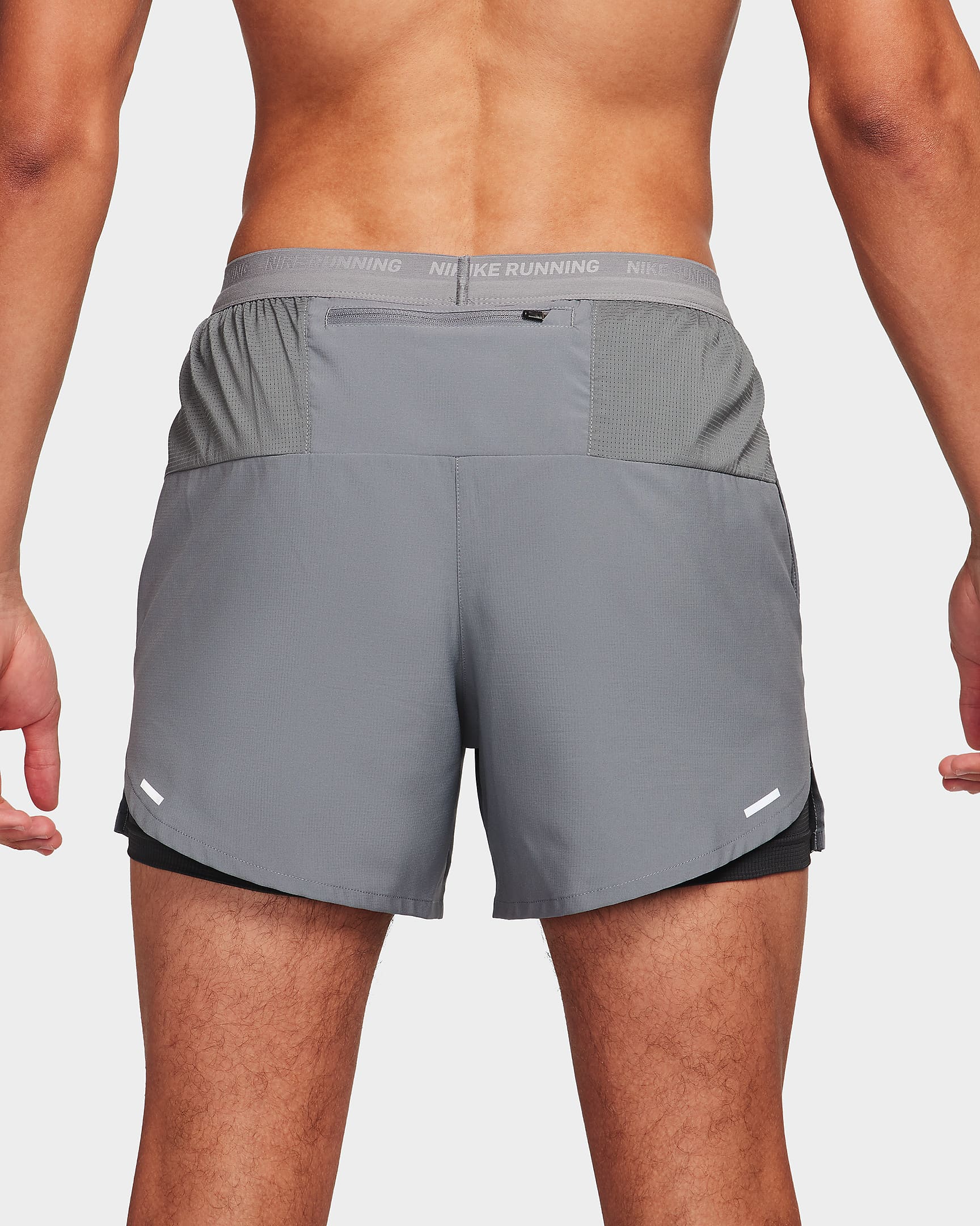Shorts de running Dri-FIT de 13 cm 2 en 1 para hombre Nike Stride. Nike.com