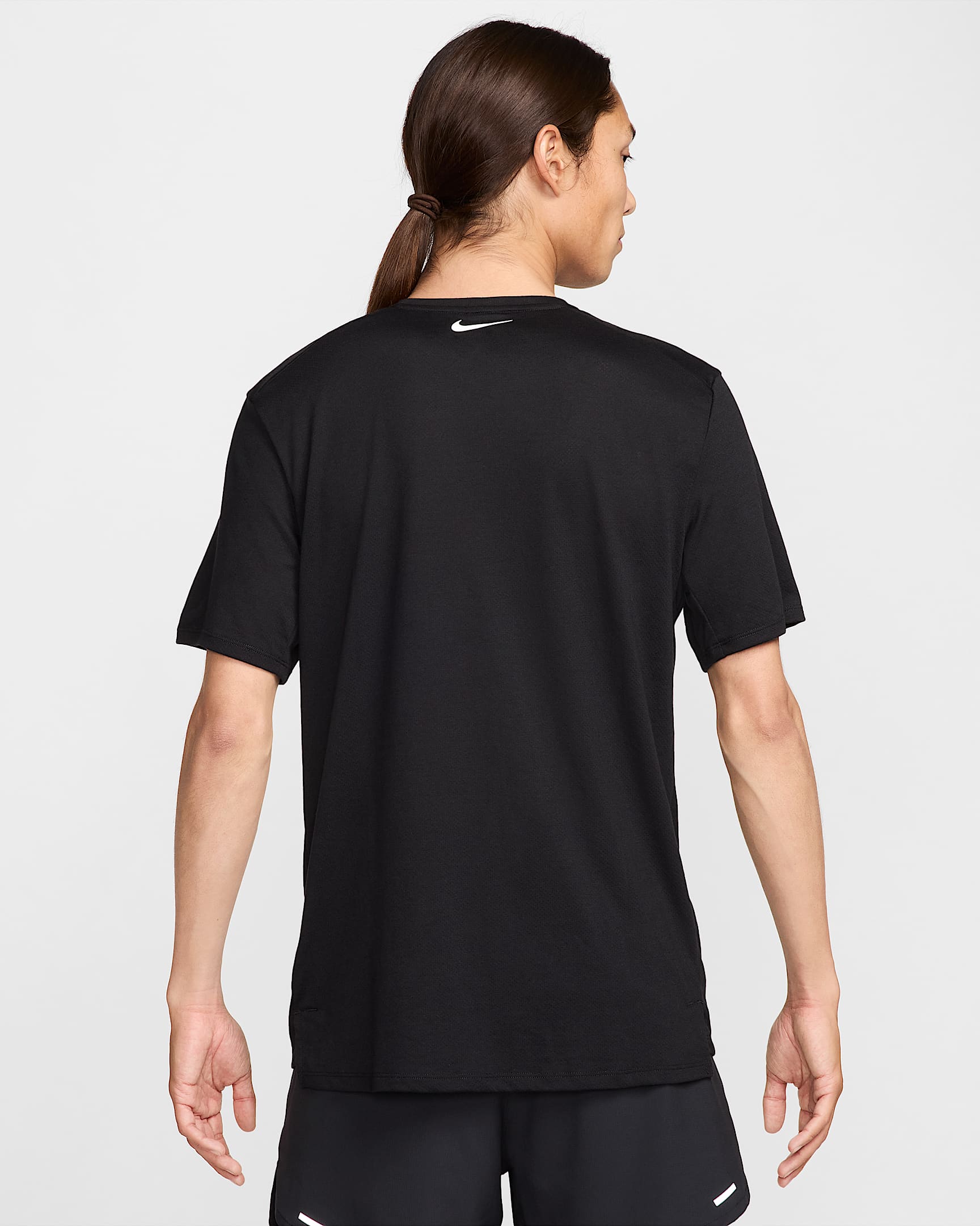 Nike Rise 365 Run Energy Men's Short-Sleeve Running Top. Nike PH