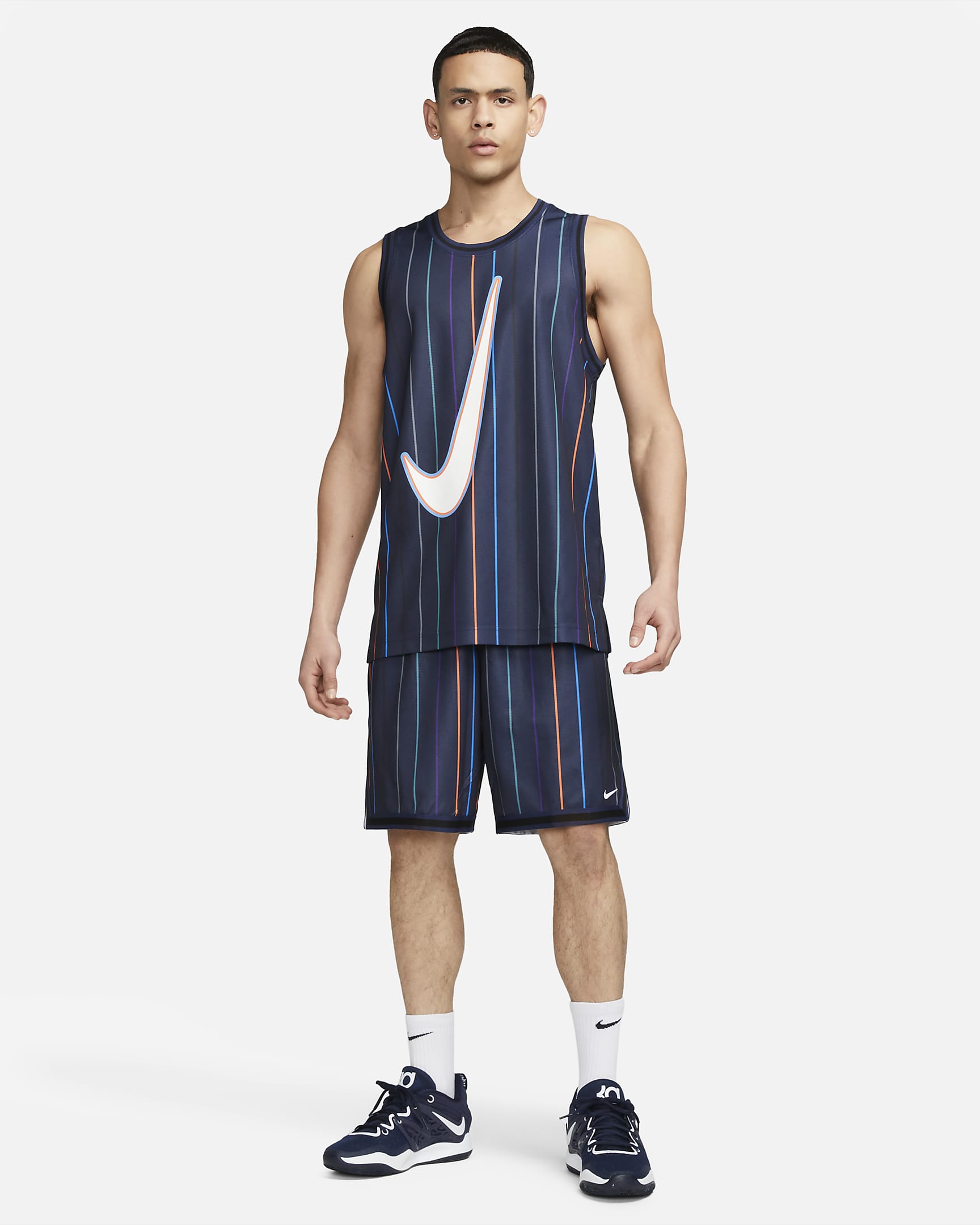Nike Dri-FIT DNA Men's 10" (25cm approx.) Basketball Shorts. Nike NL