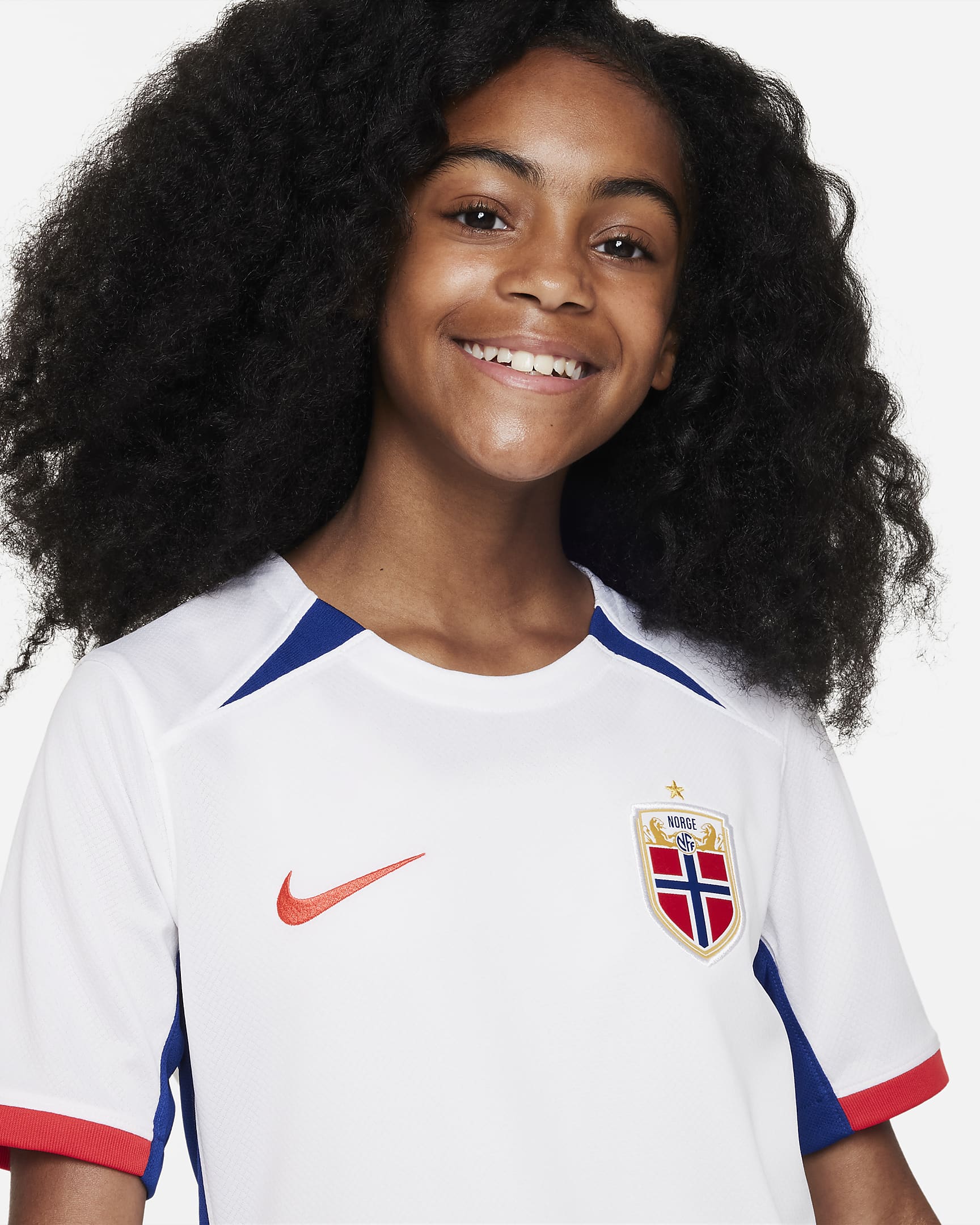 Norway 2023 Stadium Away Older Kids' Nike Dri-FIT Football Shirt. Nike SI