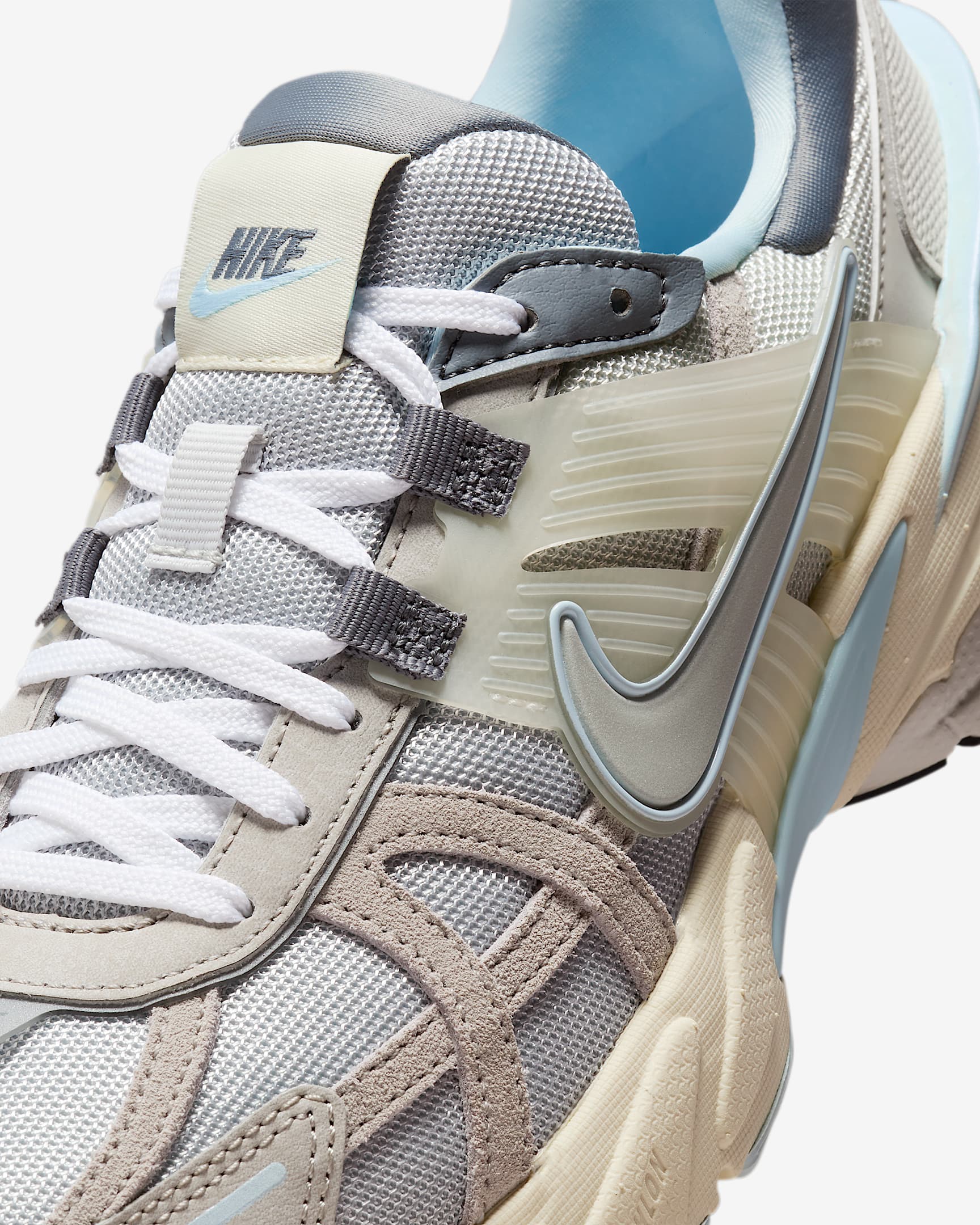 Nike V2K Run Shoes. Nike BG