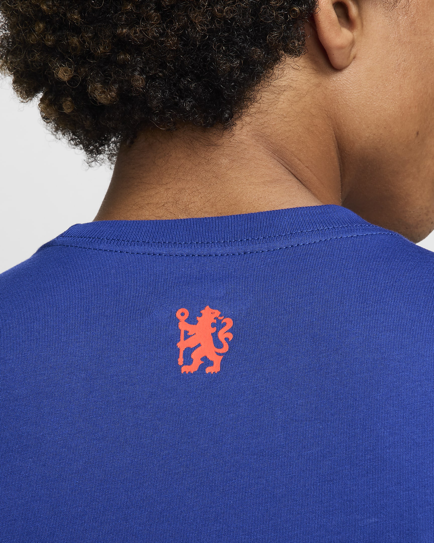 Chelsea FC Essential Men's Nike Soccer T-Shirt. Nike.com