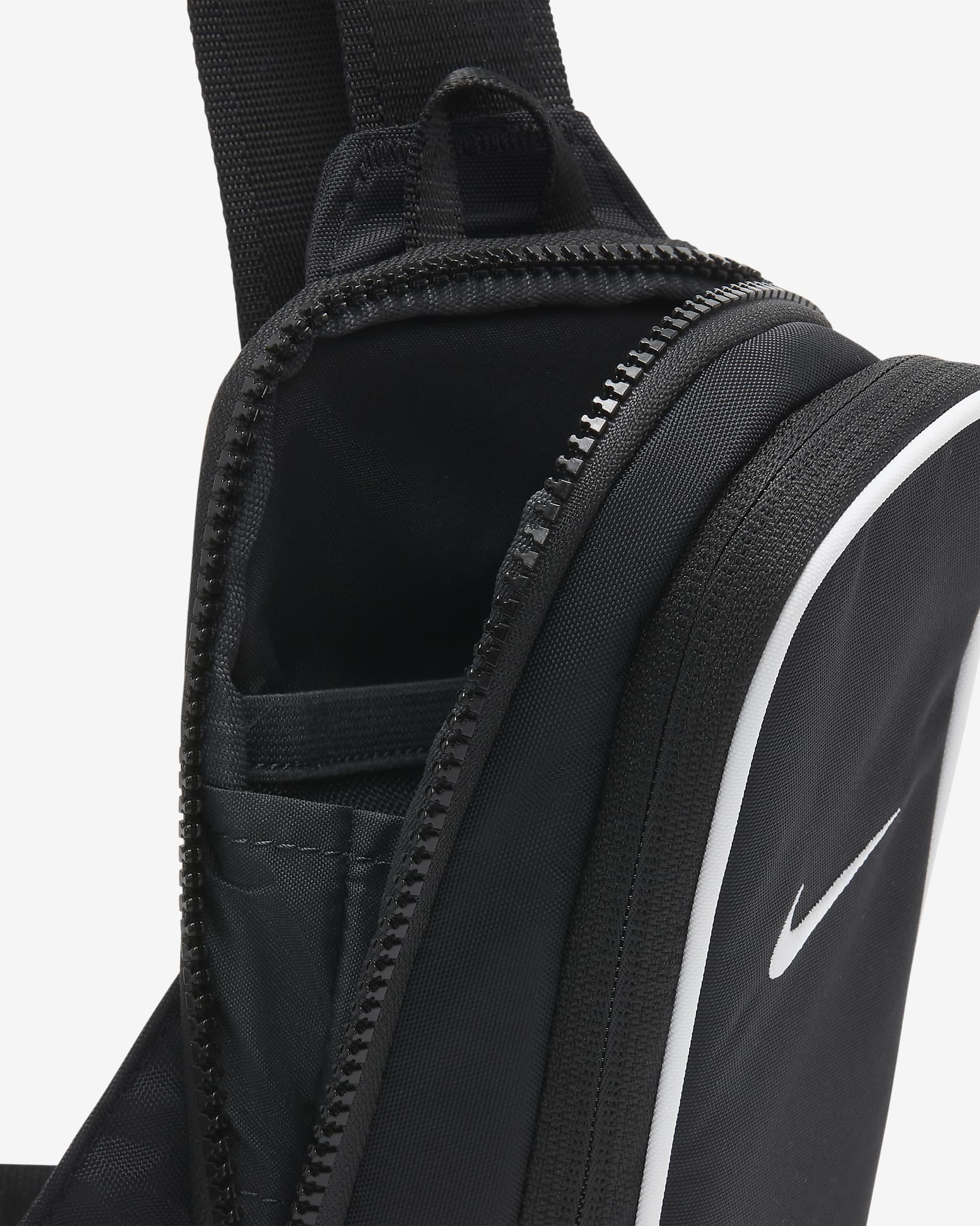Nike Basketball Essentials Cross-Body Bag (1L). Nike ID
