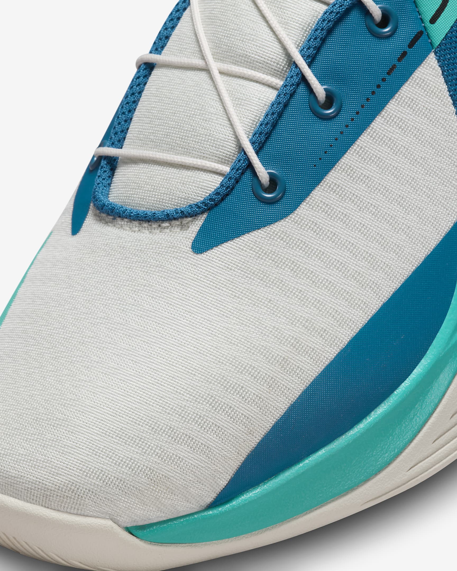 Nike Precision 6 FlyEase 籃球鞋。Nike TW