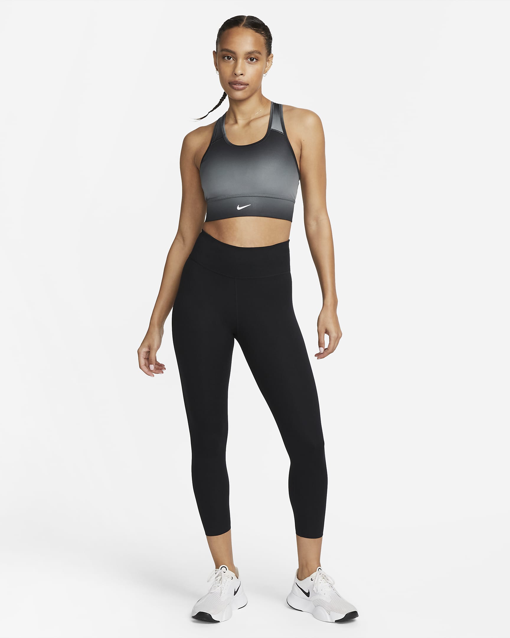 Nike Swoosh Run Women's Medium-Support Longline Padded Sports Bra. Nike SI