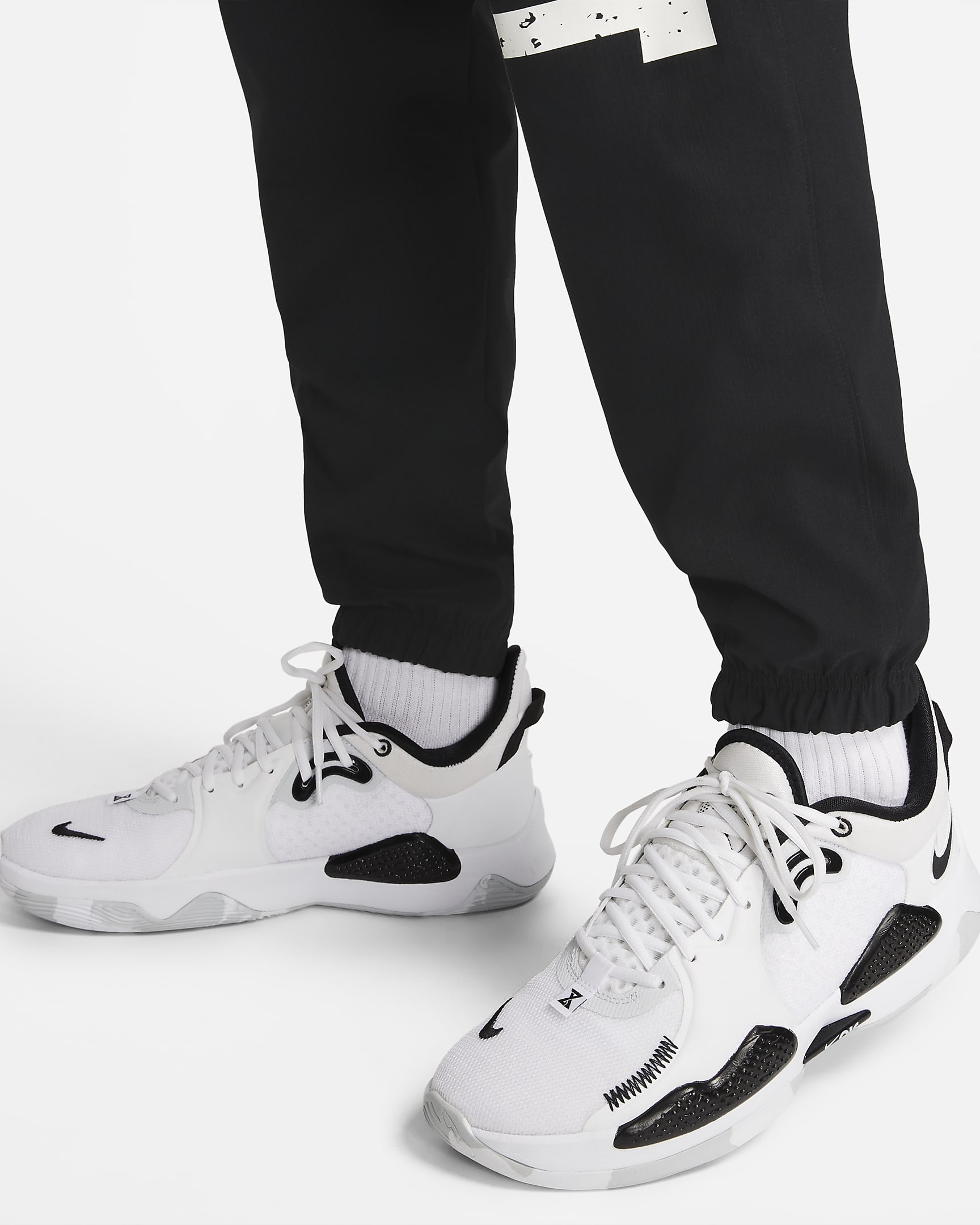 Nike DNA Men's Woven Basketball Trousers. Nike CZ