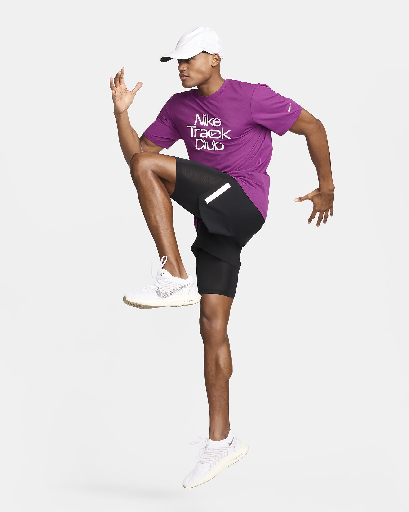 Nike Track Club Men's Dri-FIT Short-Sleeve Running Top. Nike ZA