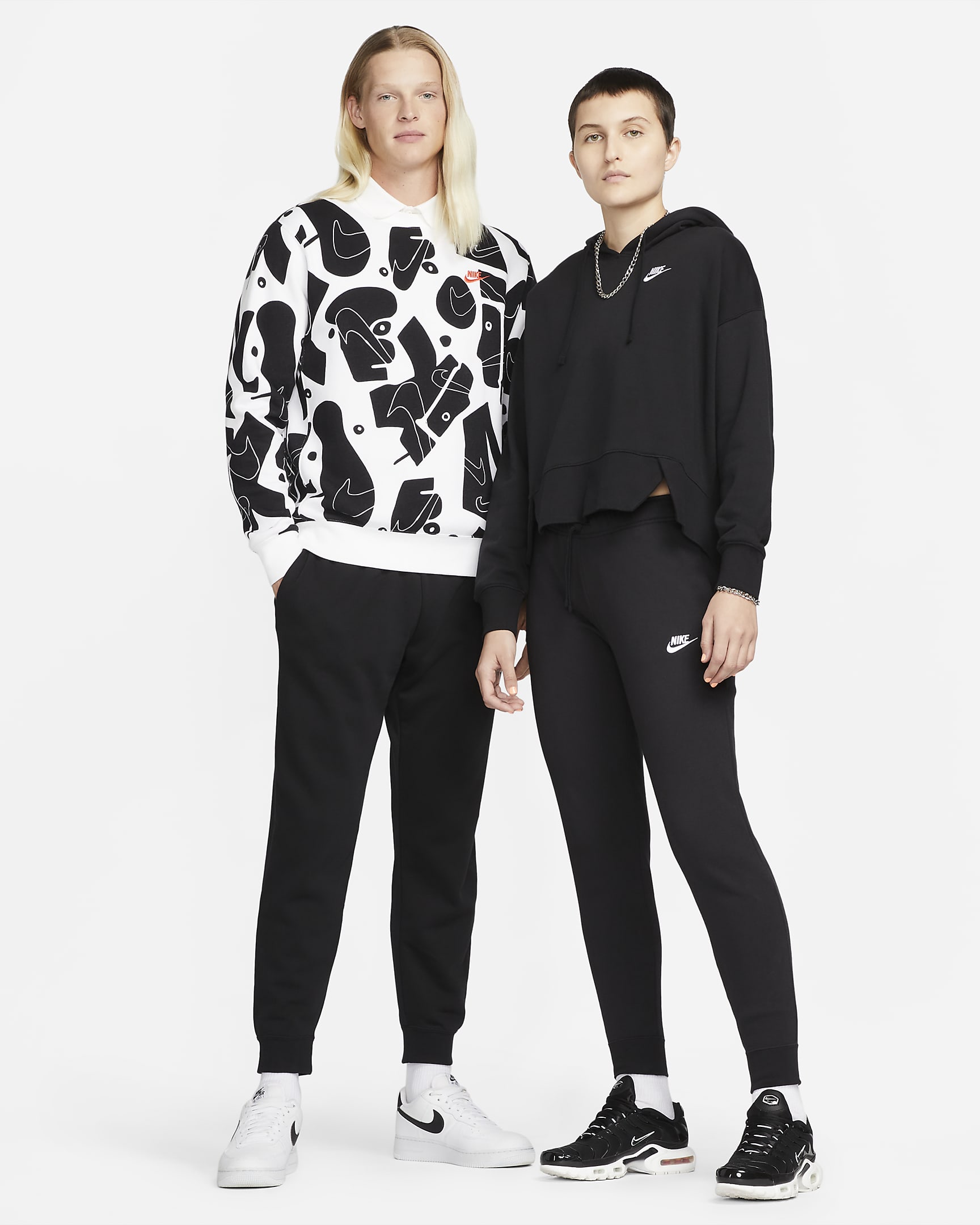Nike Sportswear Club Fleece Jogginghose Mit Mittelhohem Bund Für Damen