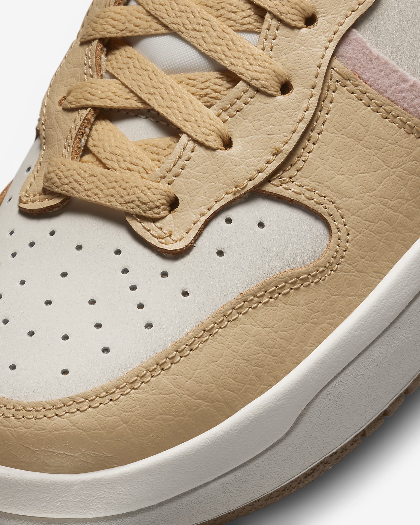 Nike Dunk High Up Women's Shoes. Nike SA