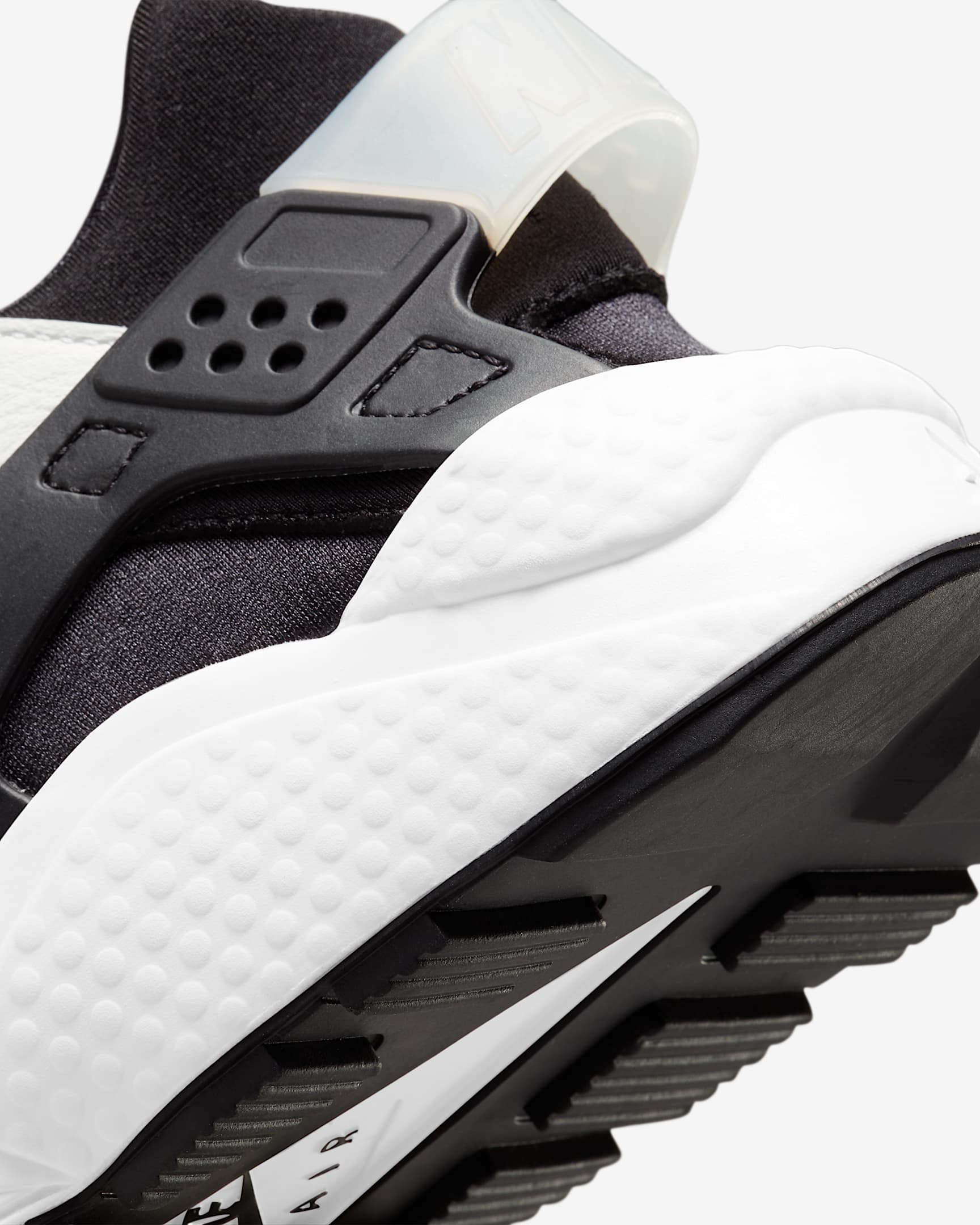 Nike Air Huarache Men's Shoes. Nike AT