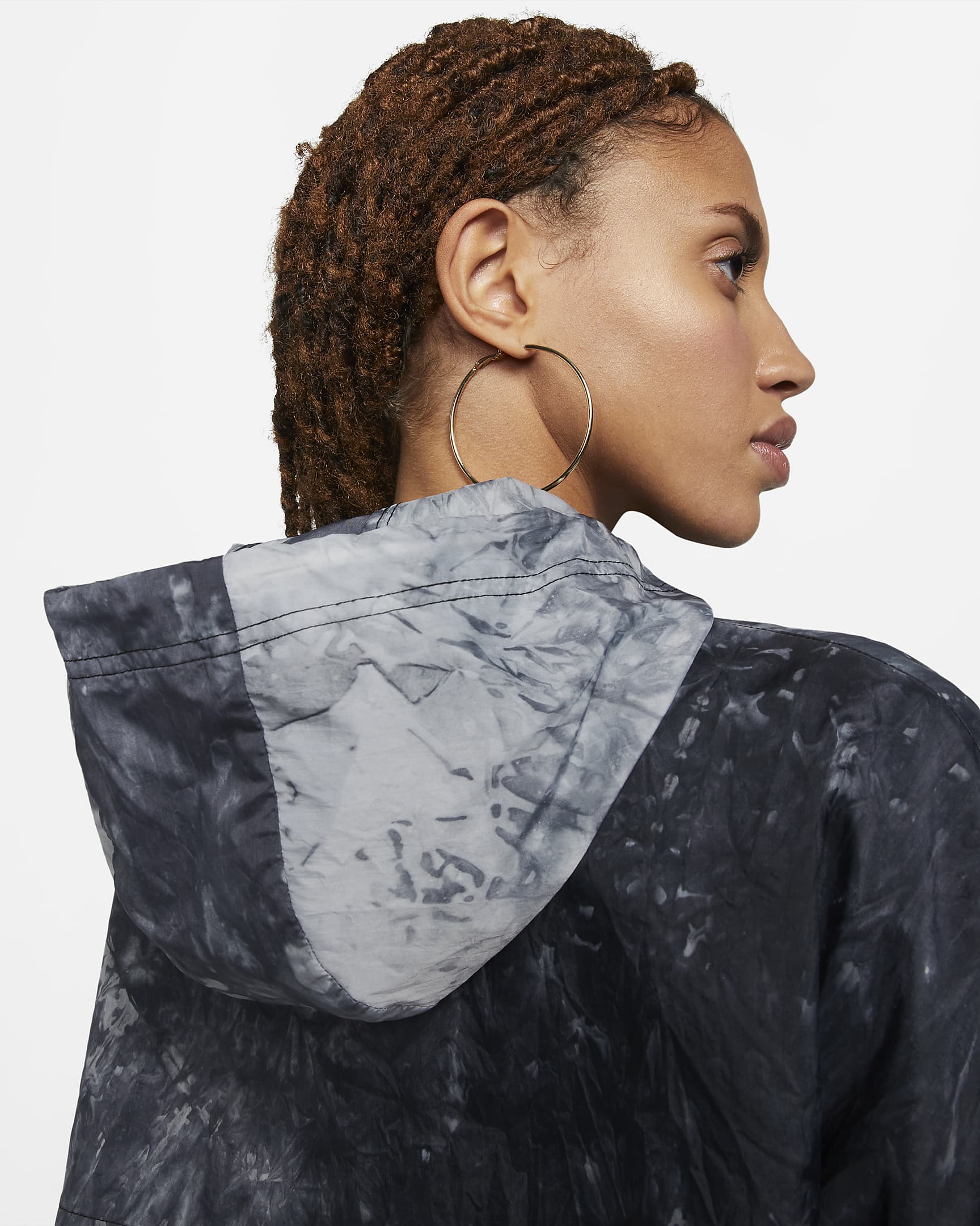 Nike Sportswear Women's Woven Wave Dye Jacket. Nike CZ