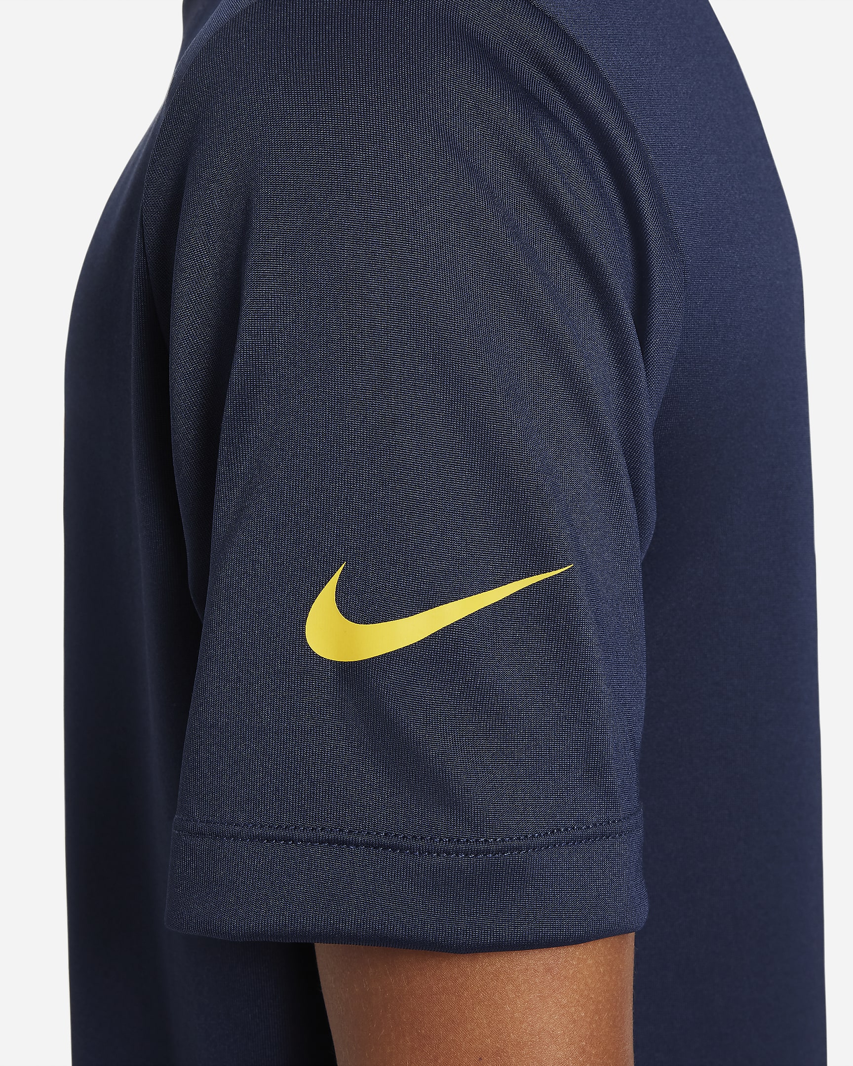 Rafa Older Kids' (Boys') Training T-Shirt. Nike CA