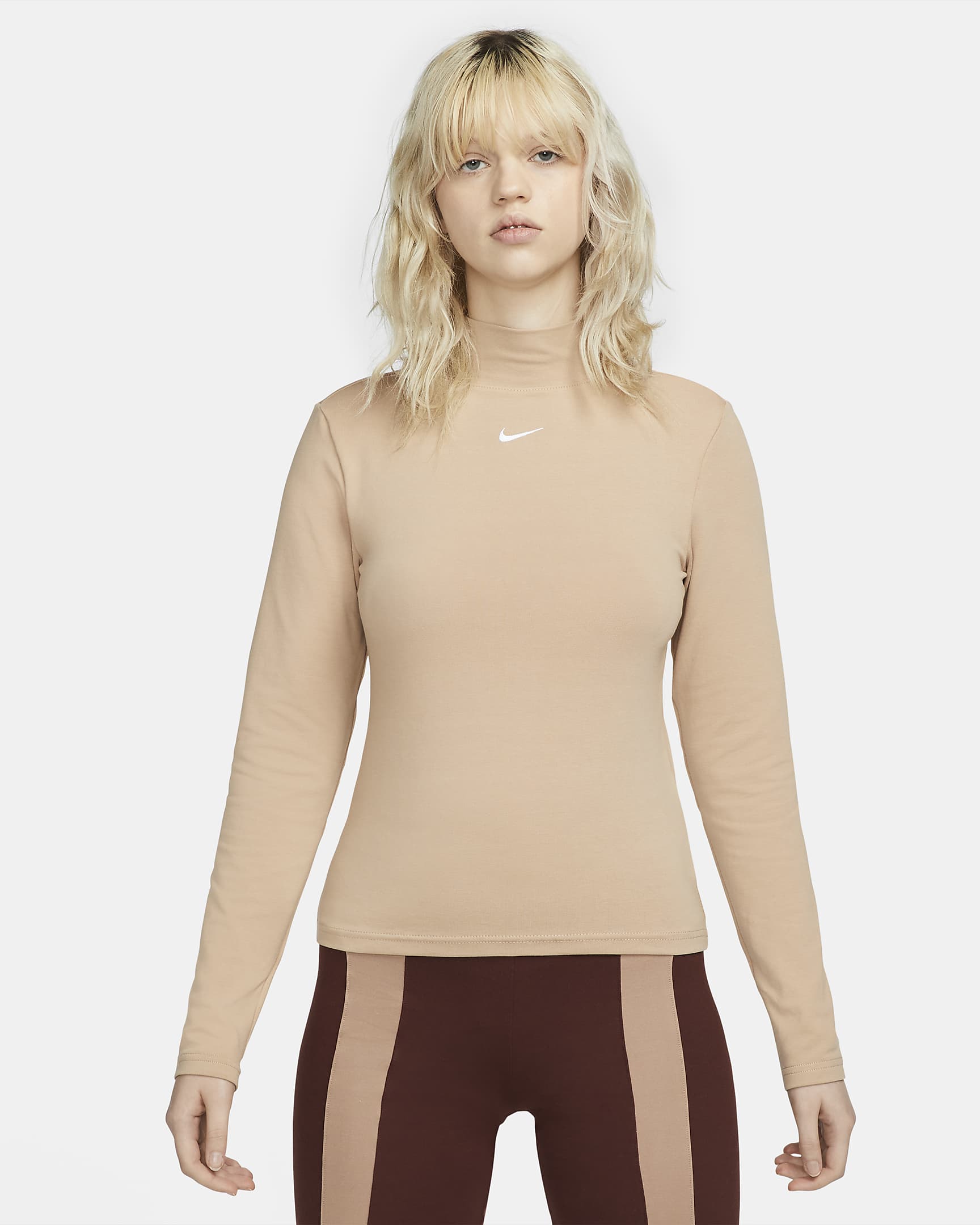 Nike Sportswear Collection Essentials Women's Long-Sleeve Mock Top. Nike LU