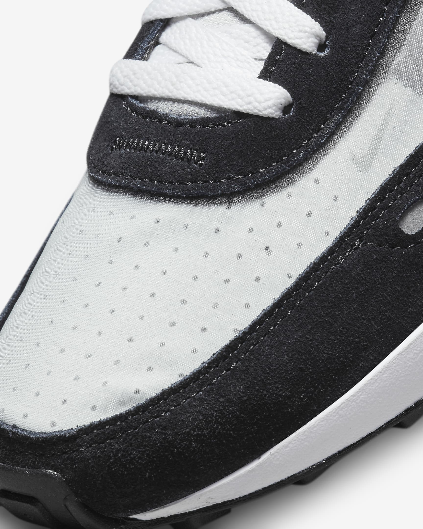 Nike Waffle One SE Men's Shoe. Nike AT