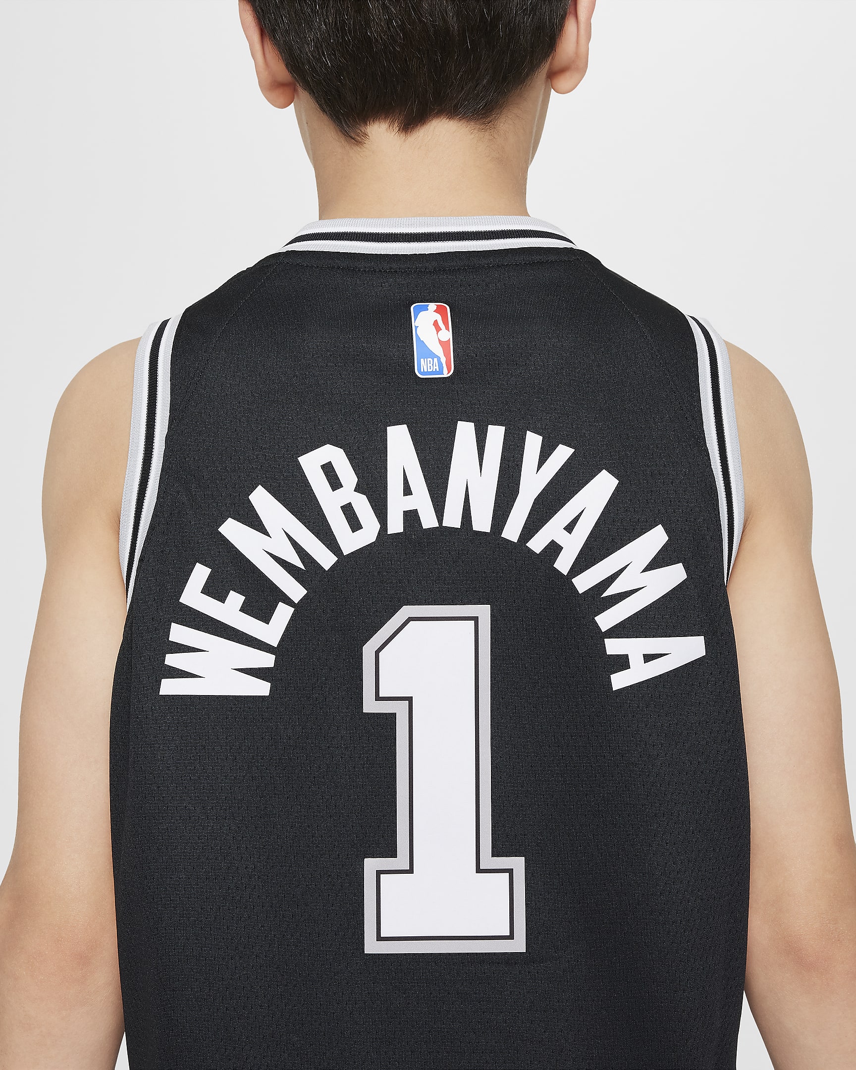 San Antonio Spurs 2022/23 Icon Edition Nike Swingman Trikot (ältere Kinder, Jungen). Nike DE