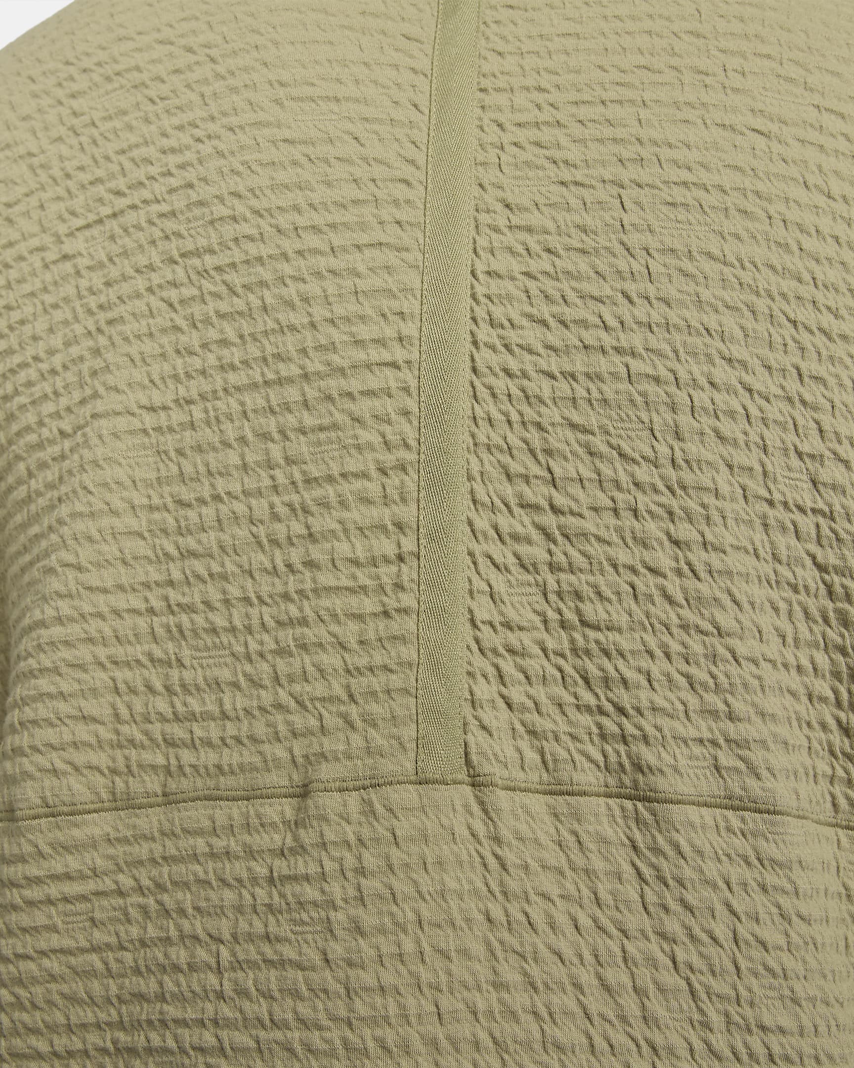 Nike Yoga Texture Men's Nike Dri-FIT Long-Sleeve Yoga Top. Nike SK