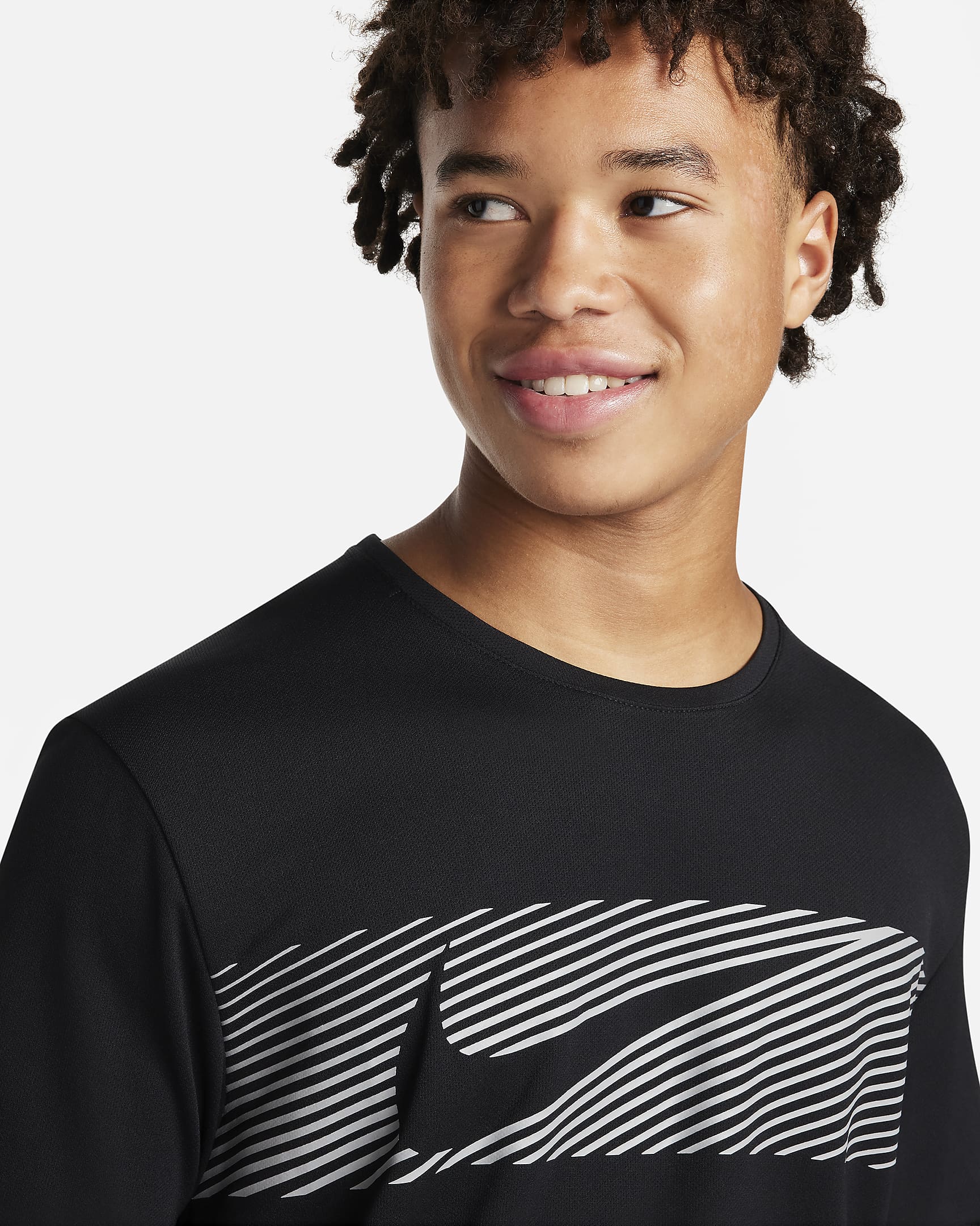 Nike Miler Flash Dri-FIT UV-szűrős, rövid ujjú férfi futófelső. Nike HU