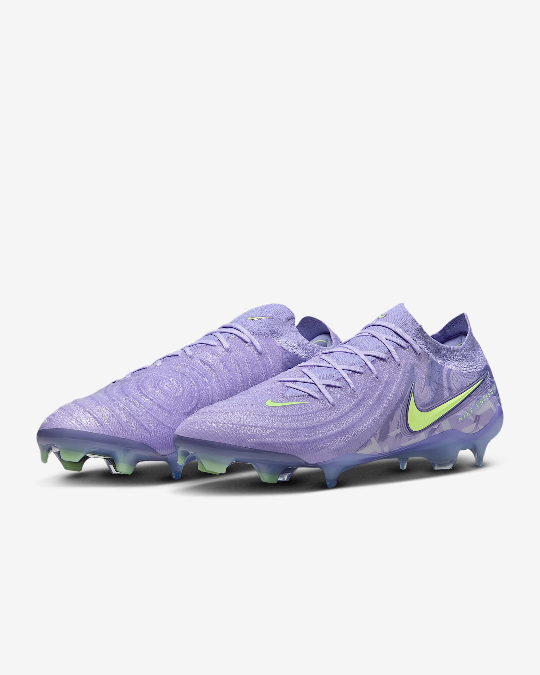 Nike United Phantom GX 2 Elite FG Low-Top Football Boot. Nike IE