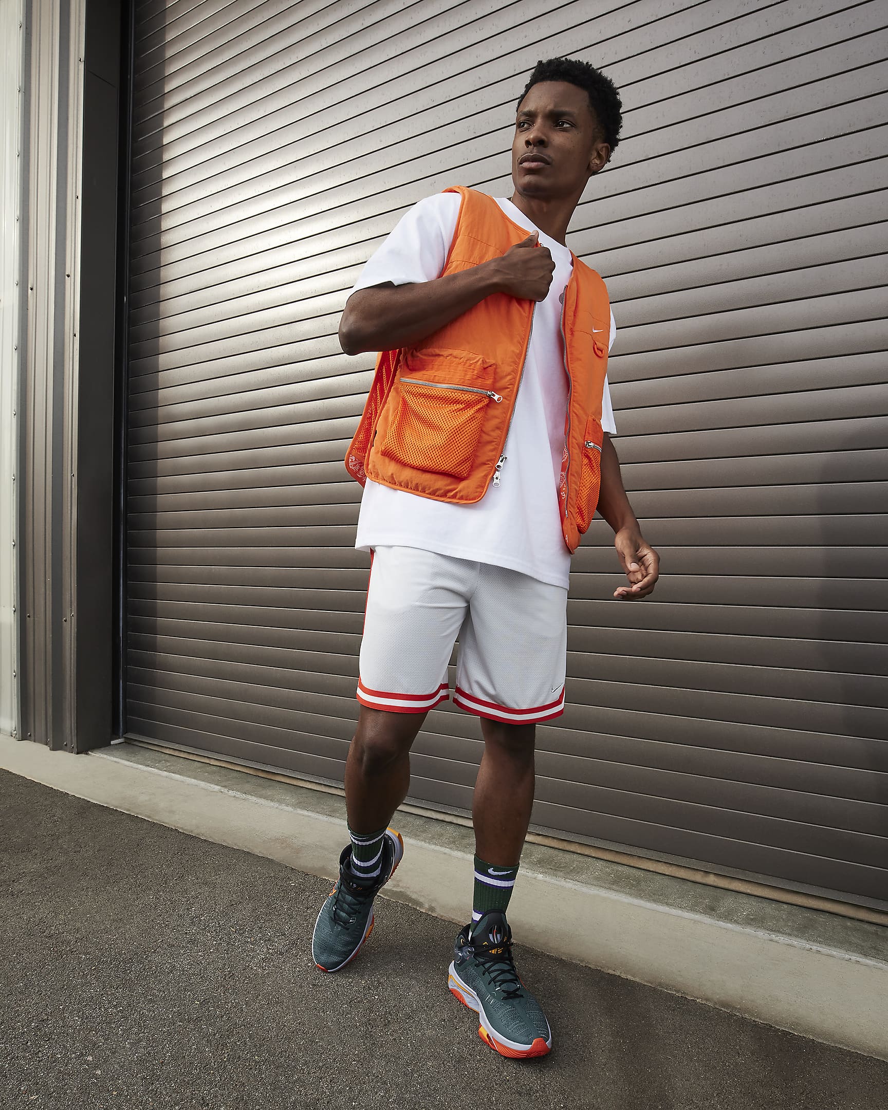 Nike G.T. Jump 2 Men's Basketball Shoes. Nike RO