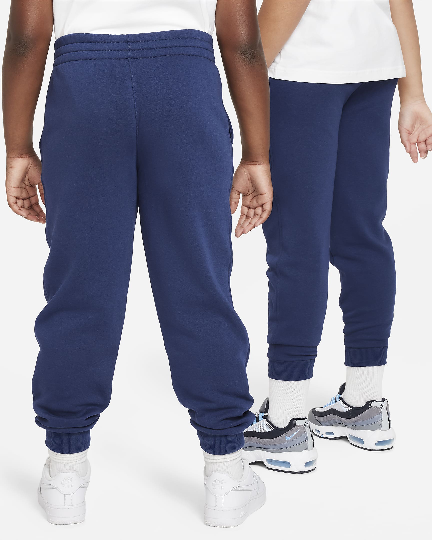 Nike Sportswear Club Fleece Older Kids' Joggers (Extended Size). Nike UK