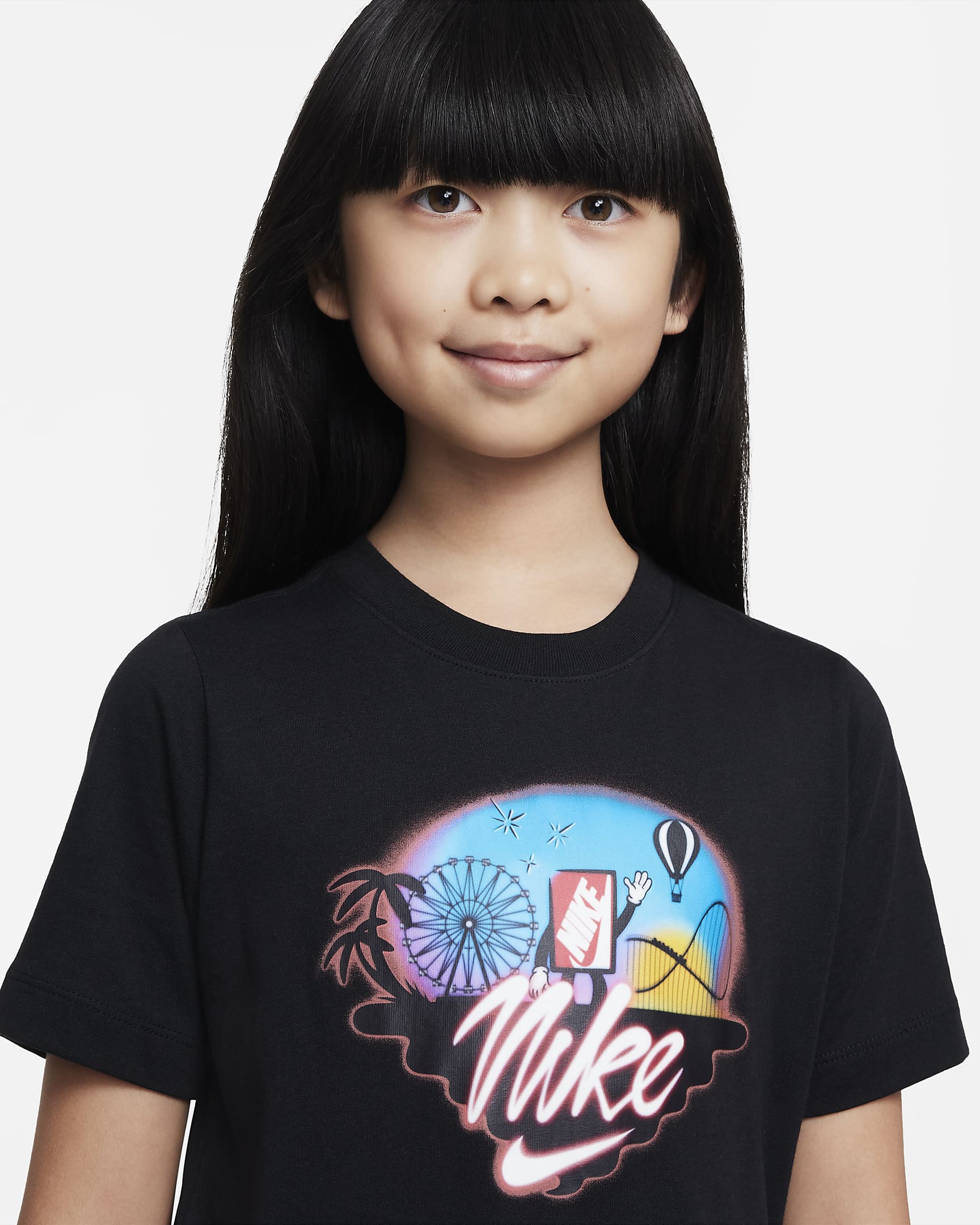 Nike Sportswear Older Kids' T-Shirt. Nike AE