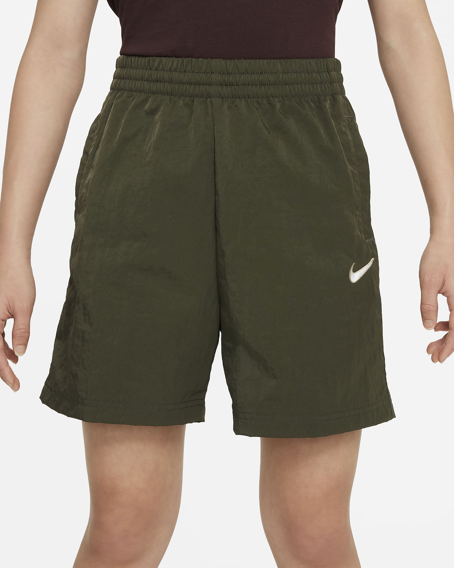 Nike Outdoor Play Older Kids' Woven Shorts. Nike ID