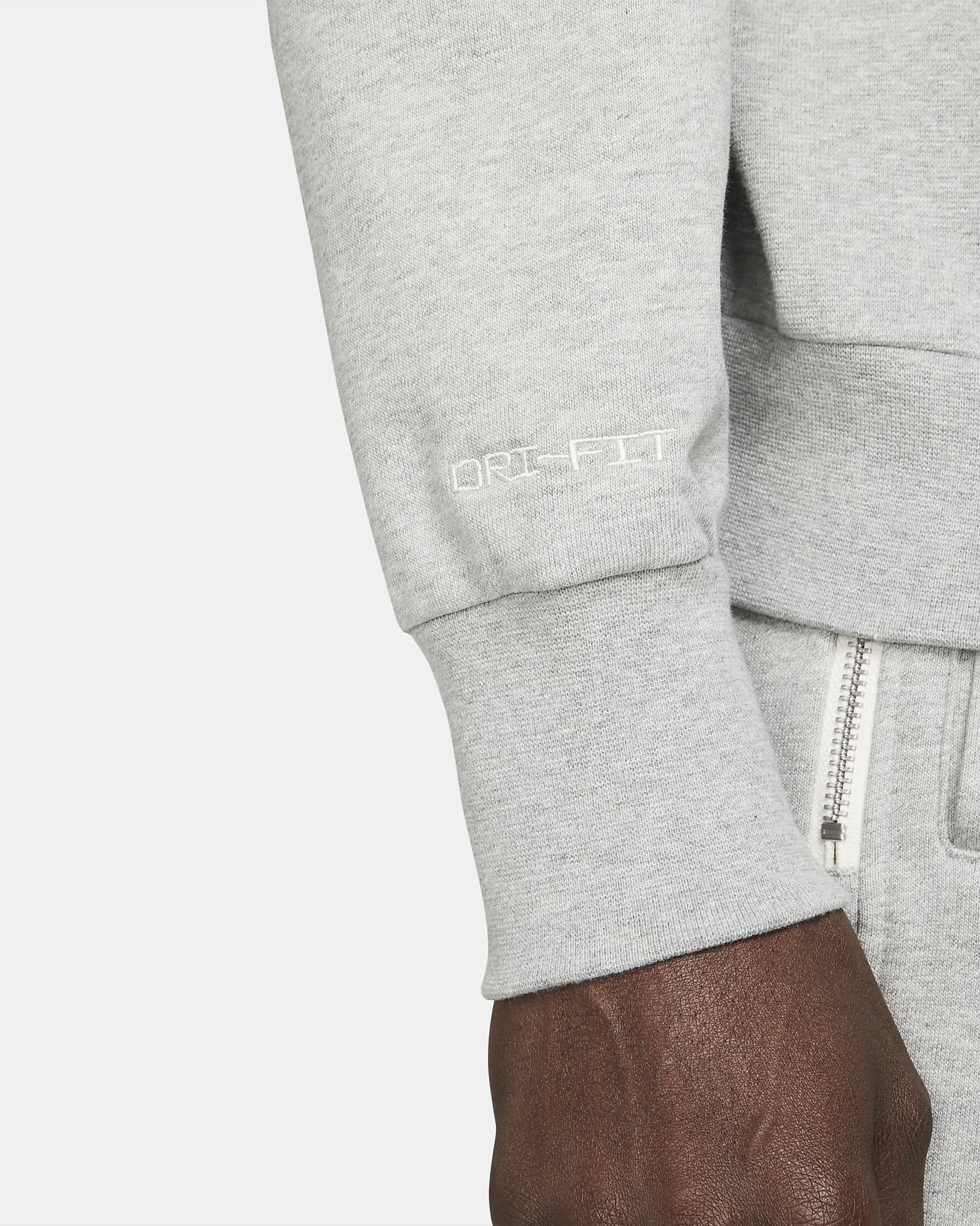 Nike Standard Issue Men's Basketball Crew Sweatshirt. Nike.com