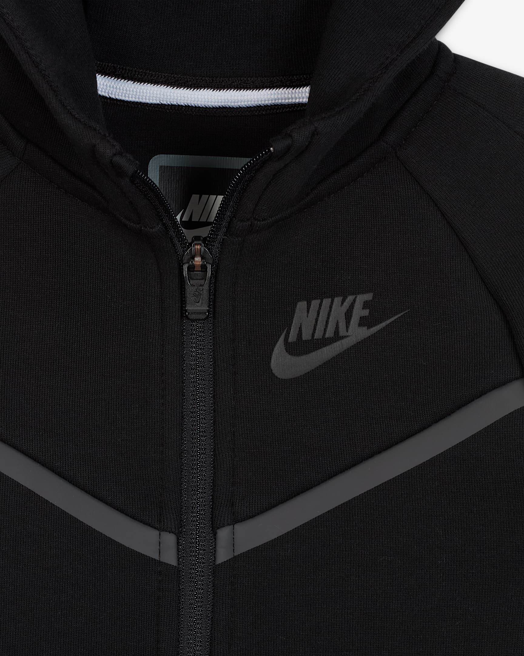 Nike Sportswear Baby Tech Fleece 2-Piece Full-Zip Set. Nike.com