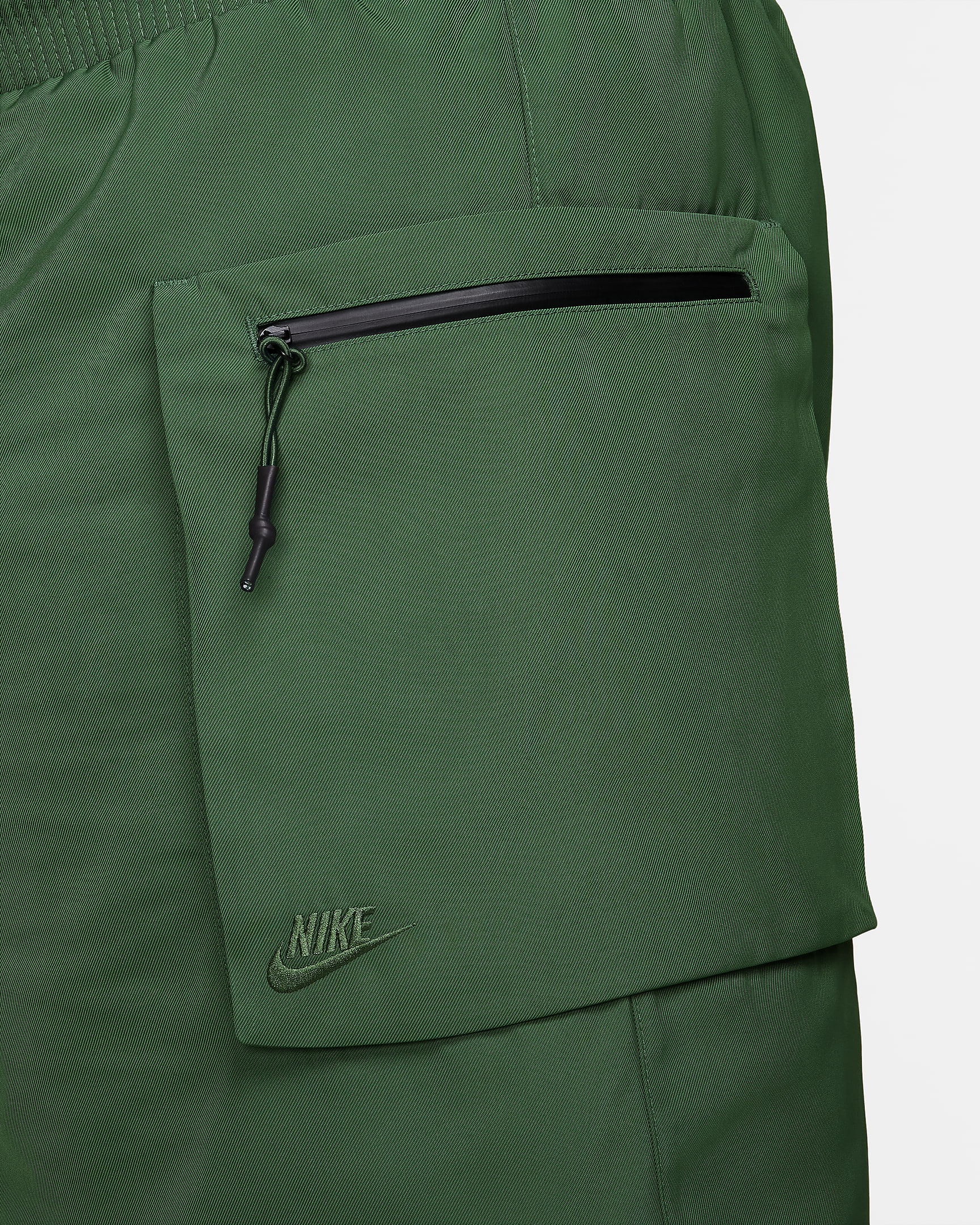 Nike Sportswear Tech Pack Men's Woven Utility Shorts. Nike DK