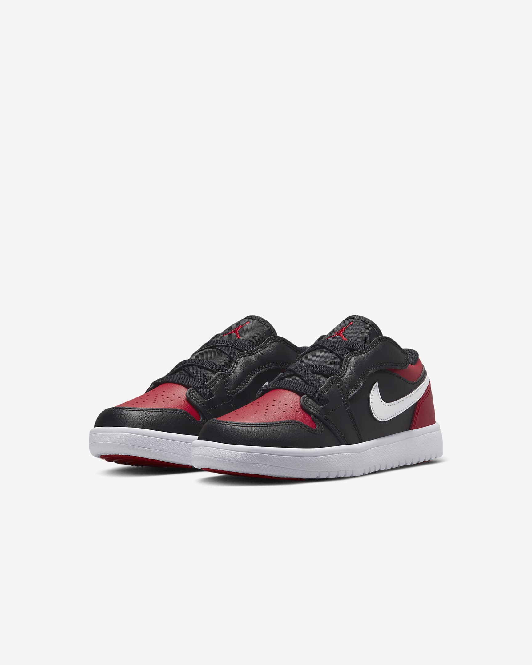 Jordan 1 Low Alt Younger Kids' Shoe. Nike HU