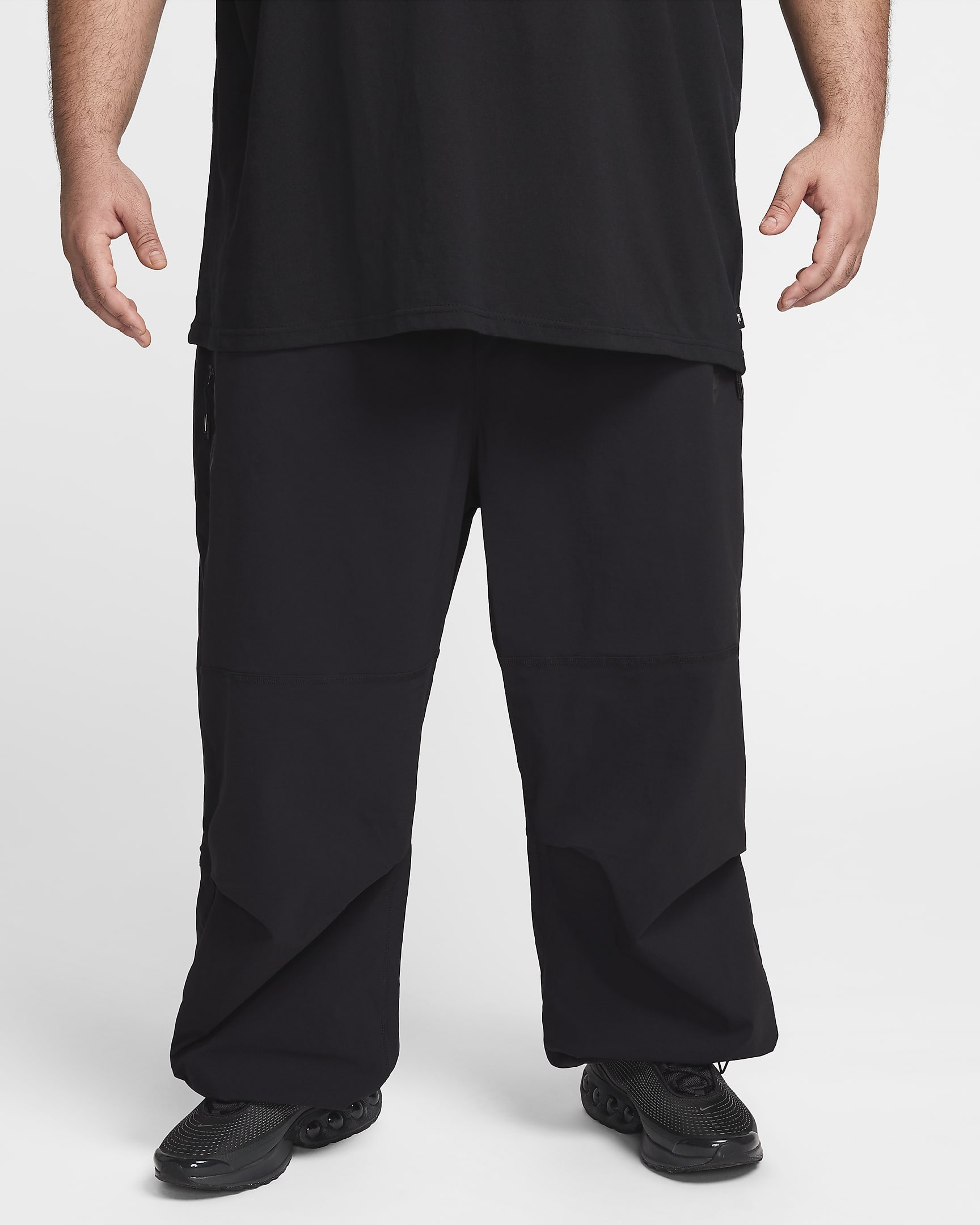 Nike Tech Men's Woven Oversized Trousers. Nike BG