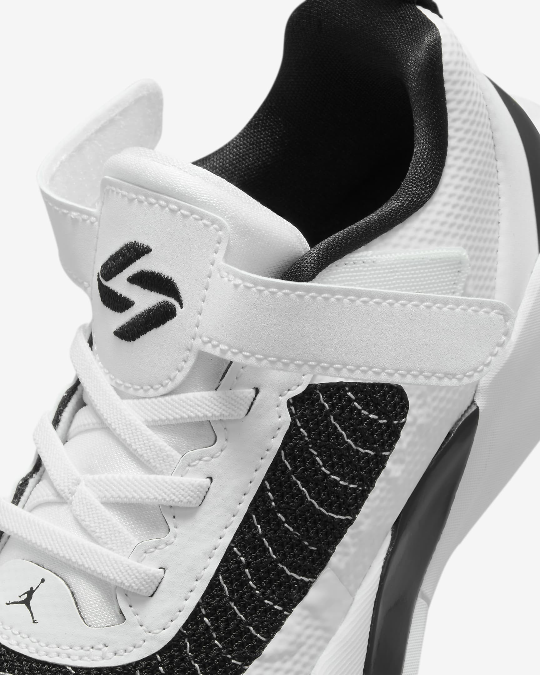 Luka 1 Younger Kids' Shoes. Nike PH