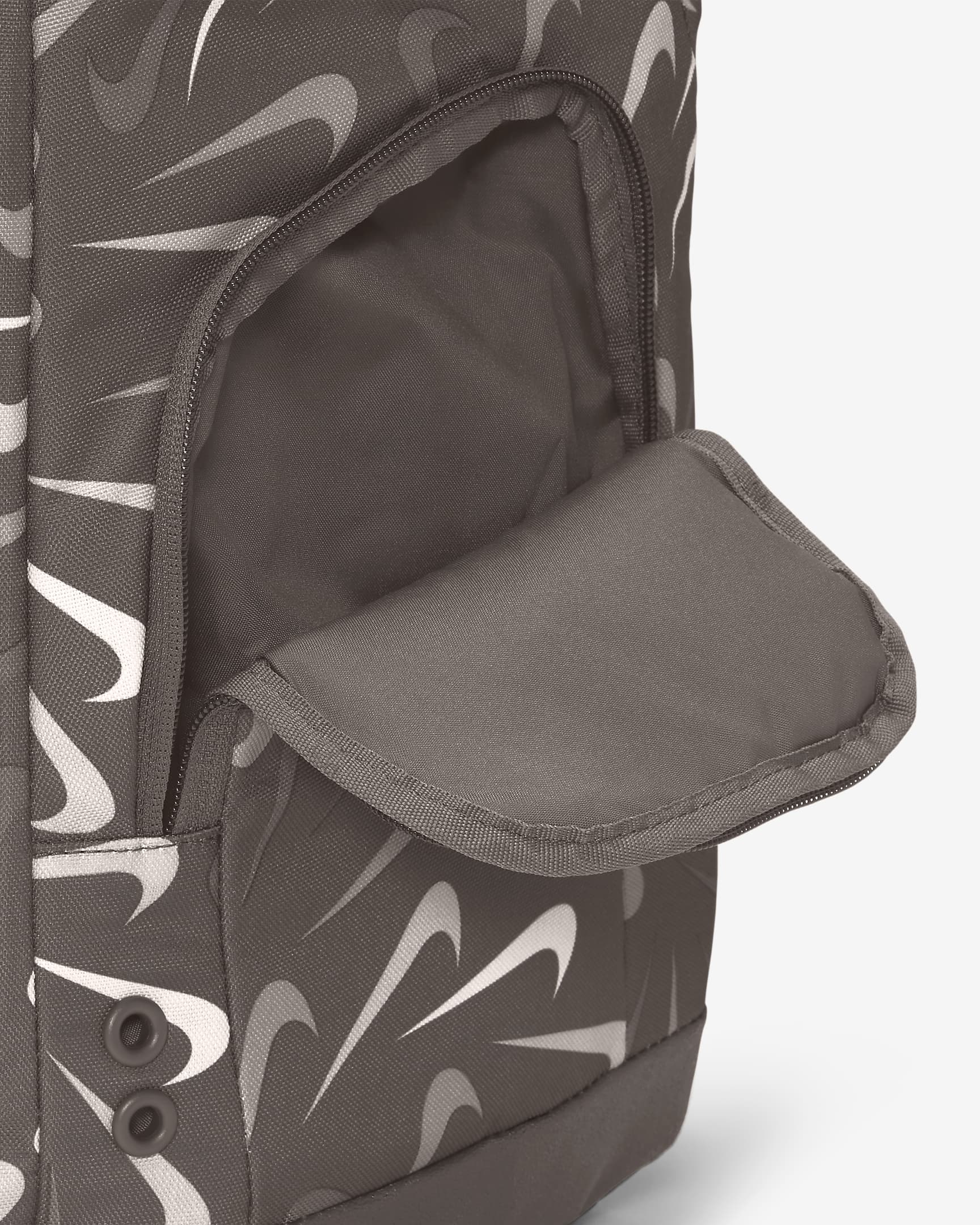Nike Hoops Elite Pro Basketball Backpack (32L). Nike ID