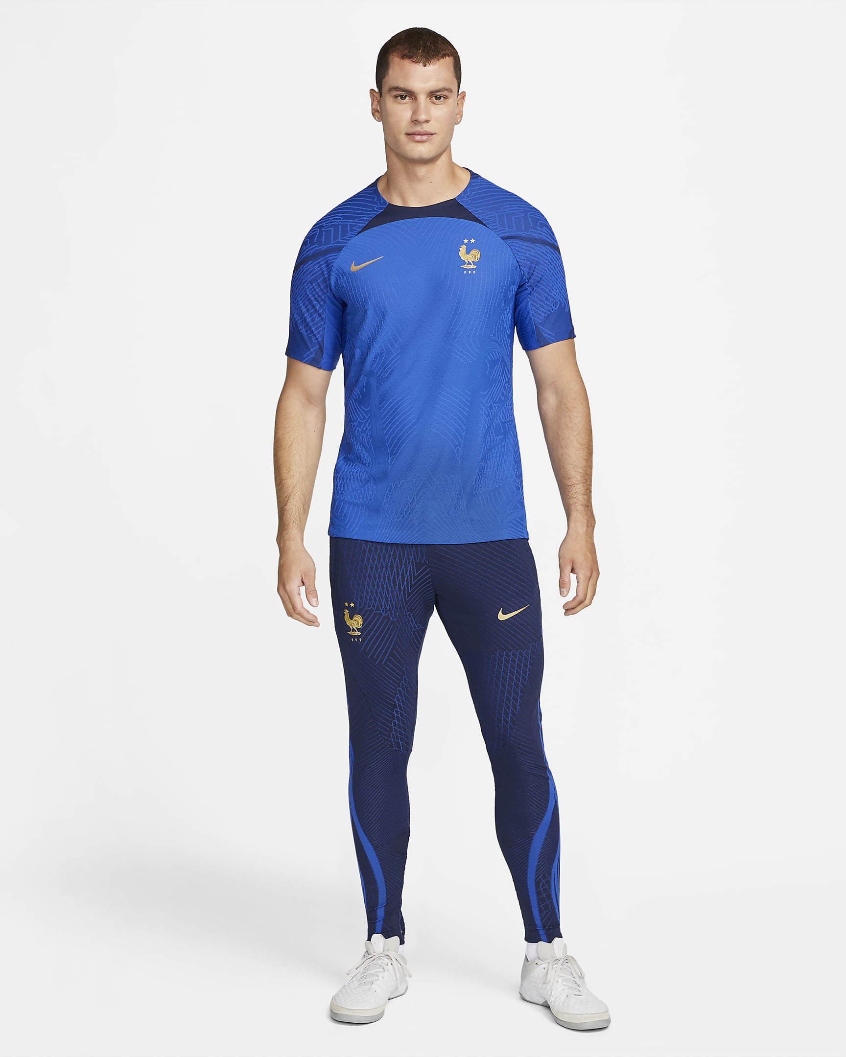 FFF Strike Elite Men's Nike Dri-FIT ADV Short-Sleeve Football Top. Nike SI