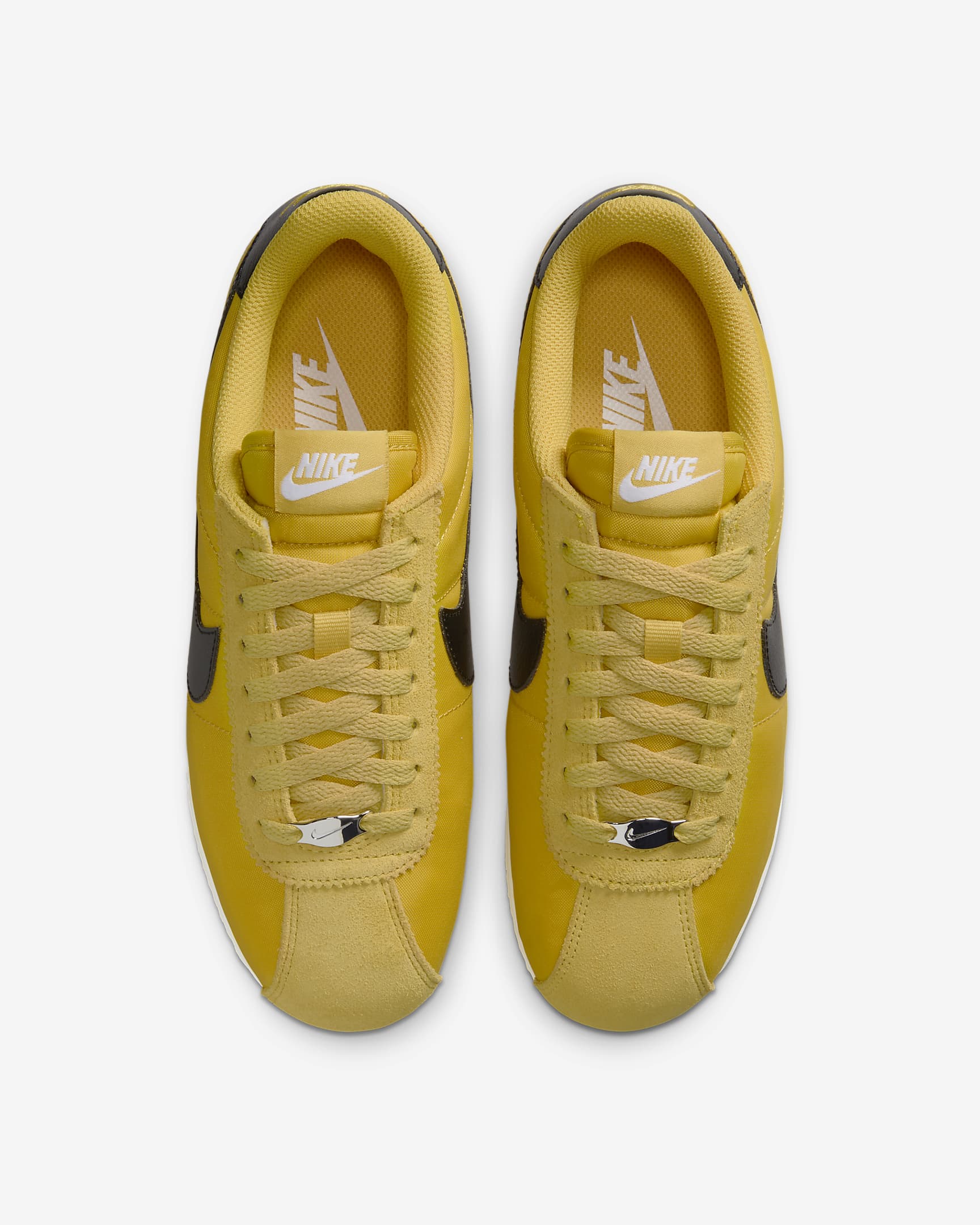 Nike Cortez TXT Women's Shoes. Nike IL