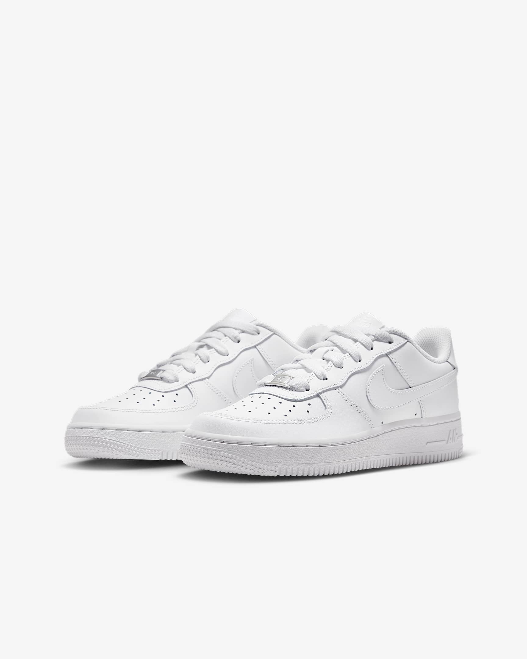 Nike Air Force 1 LE Older Kids' Shoe. Nike UK