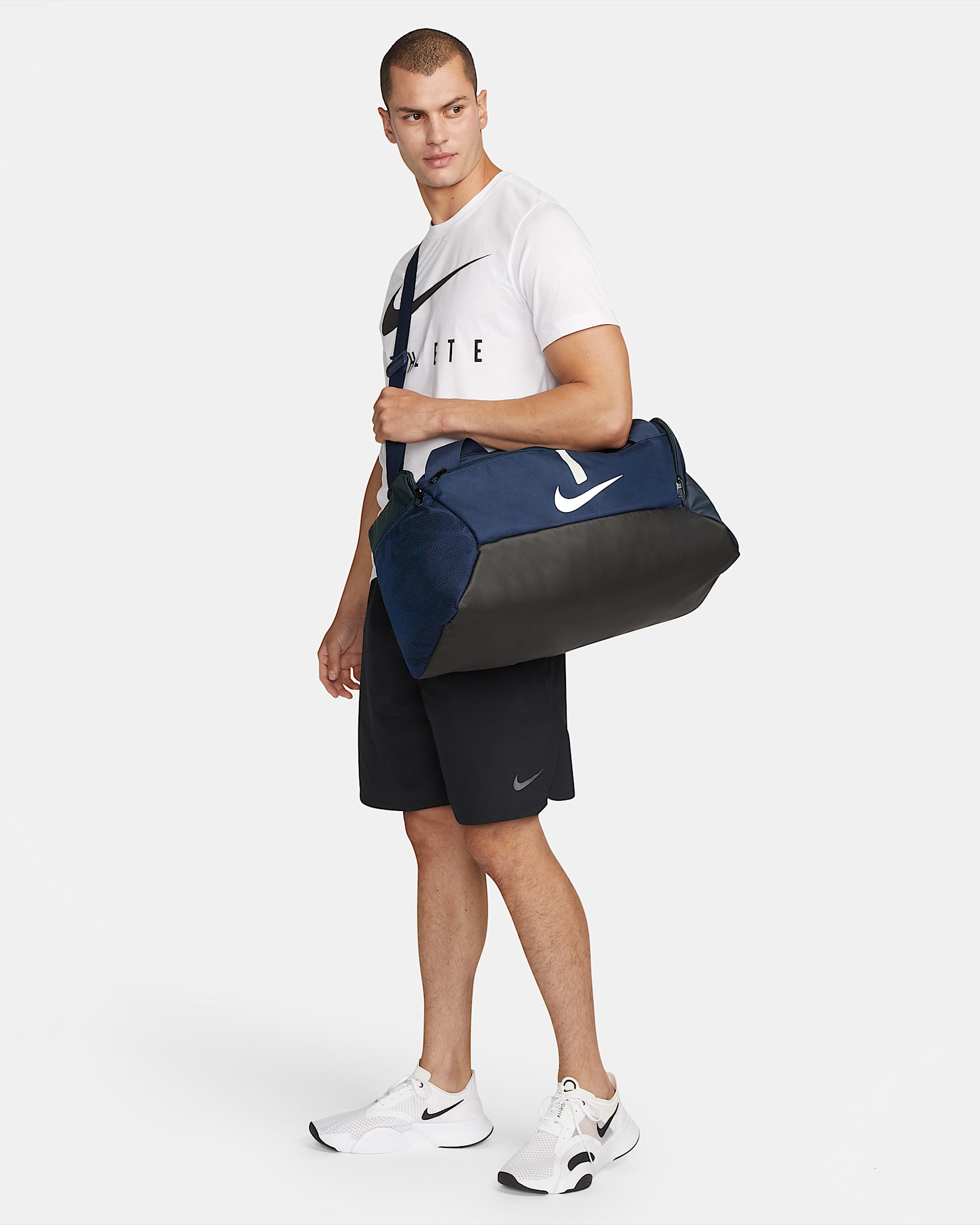 Nike Academy Team Football Duffel Bag (Small, 41L). Nike IN