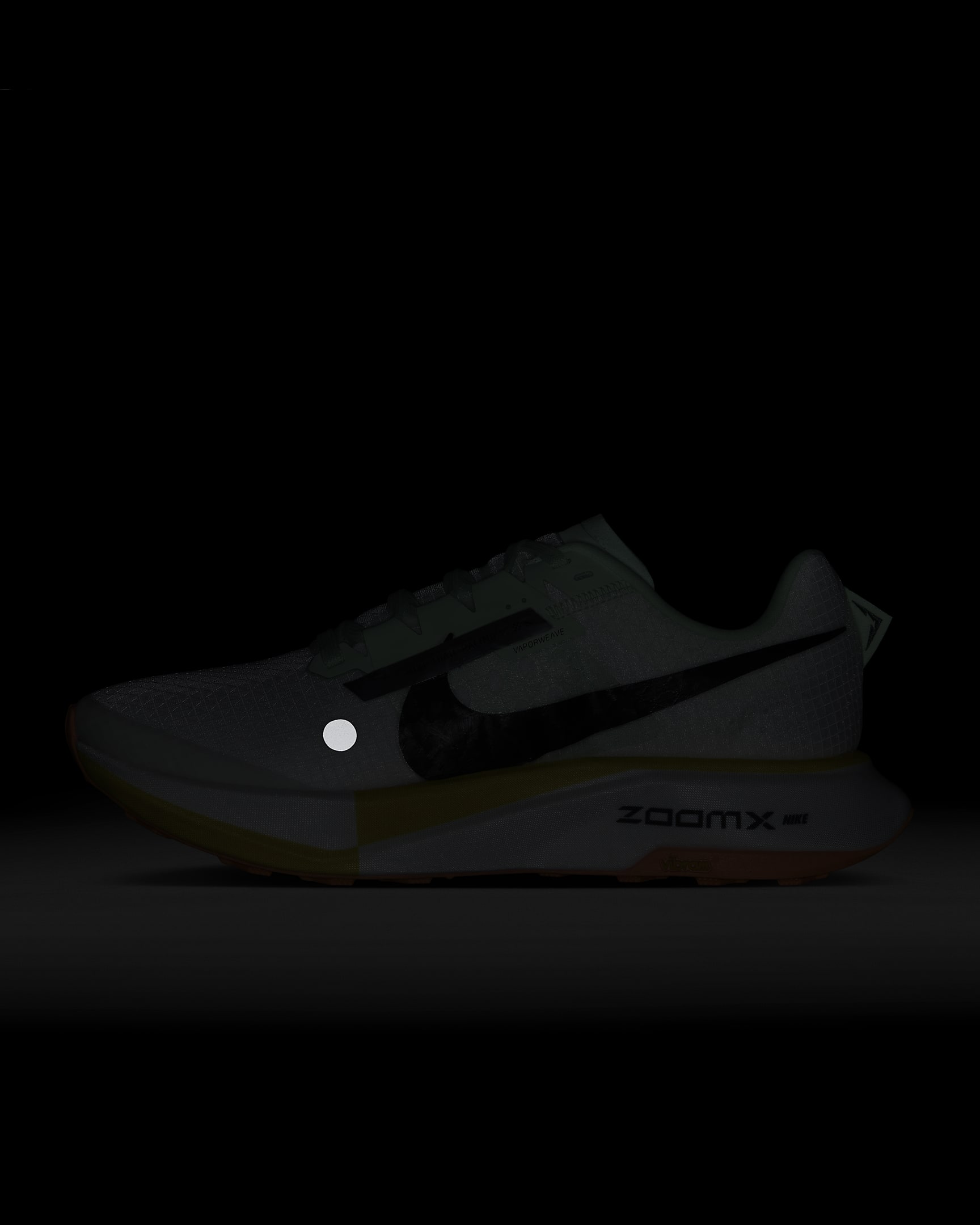 Nike Ultrafly Women's Trail Racing Shoes. Nike UK