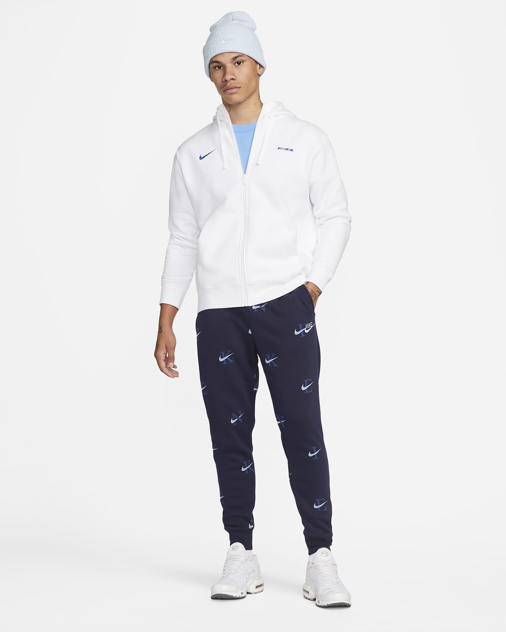 FFF Club Fleece Men's Full-Zip Hoodie. Nike.com
