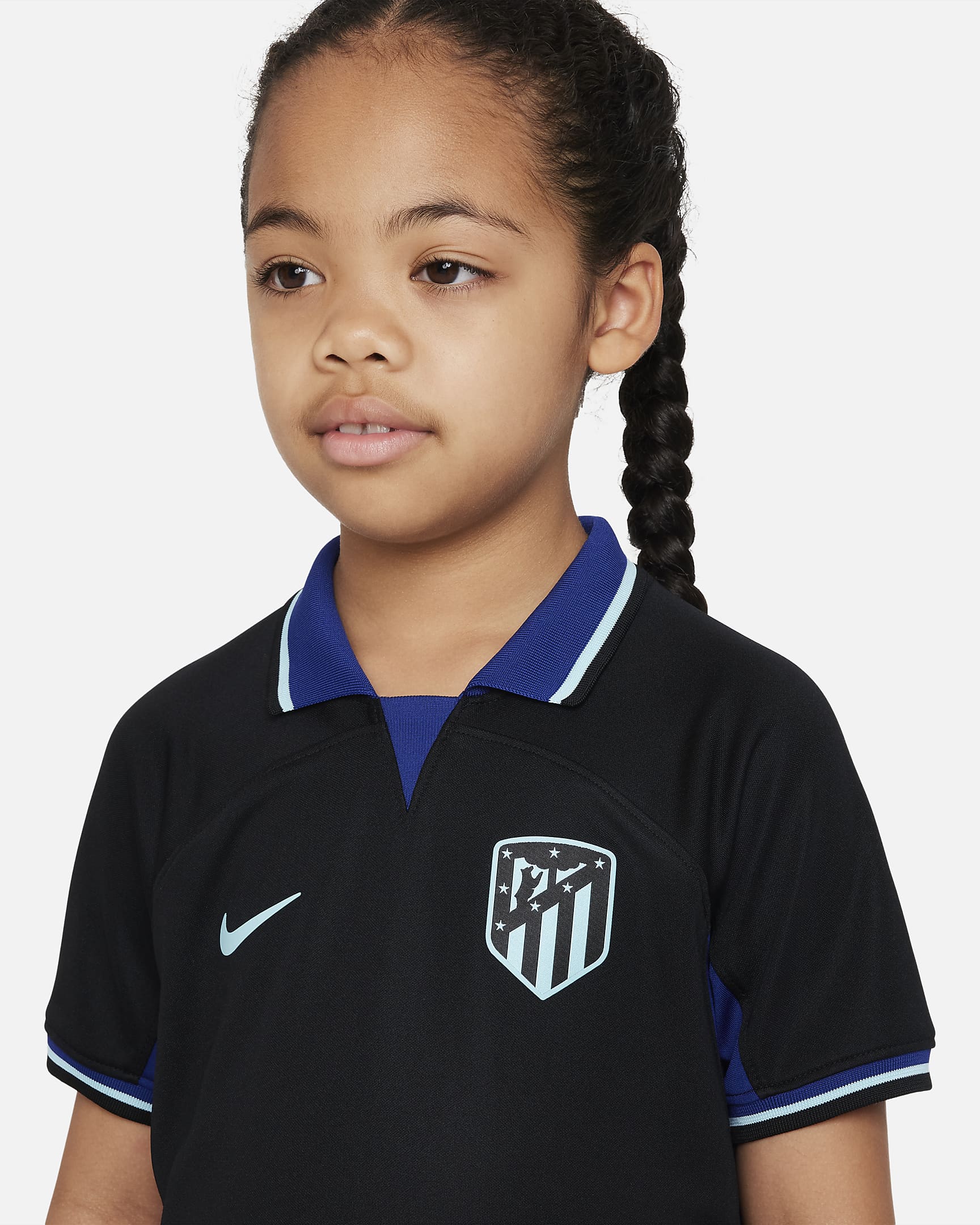 Atlético Madrid 2022/23 Away Younger Kids' Nike Football Kit. Nike LU