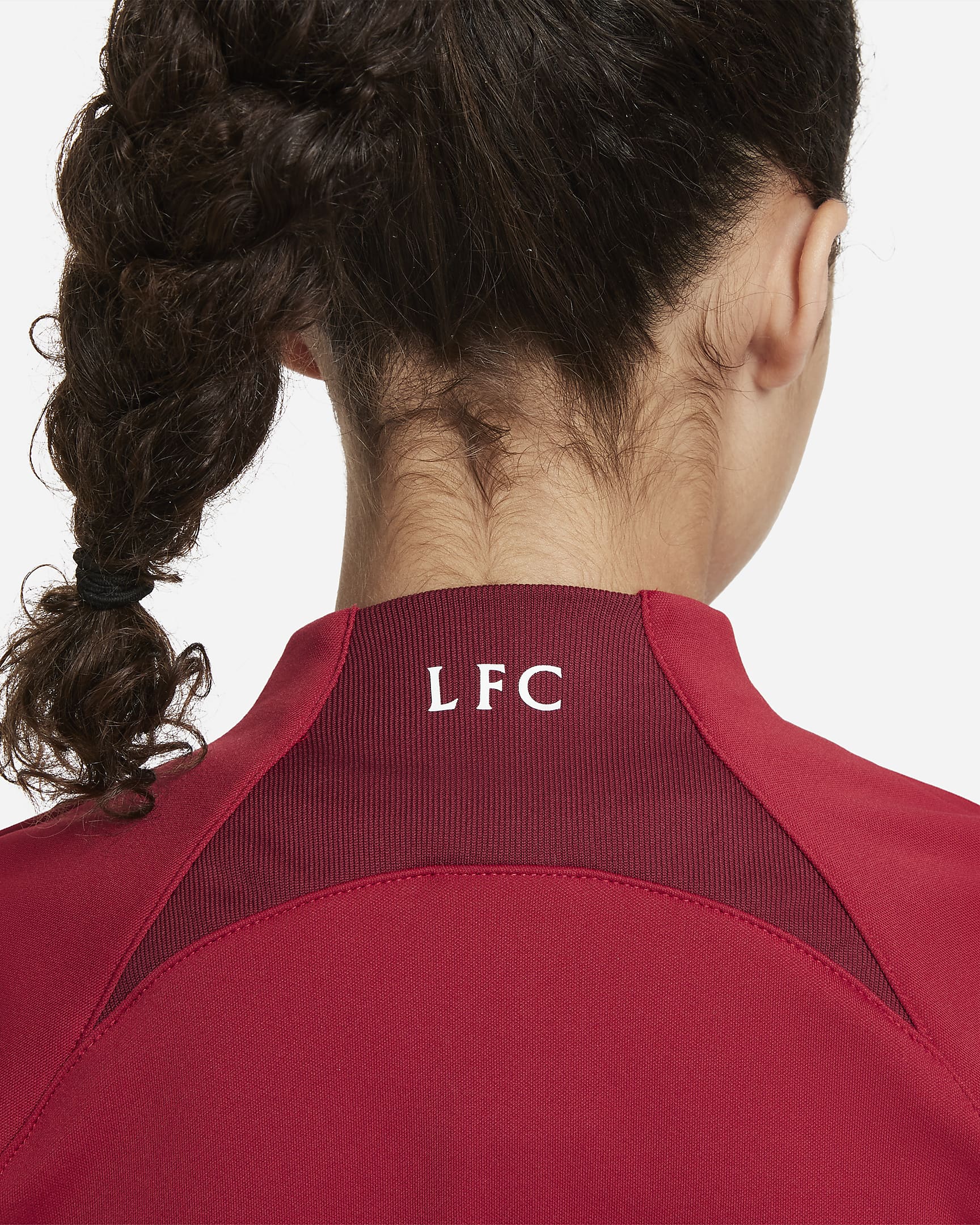 Liverpool F.C. Academy Pro Older Kids' Nike Football Jacket. Nike SK