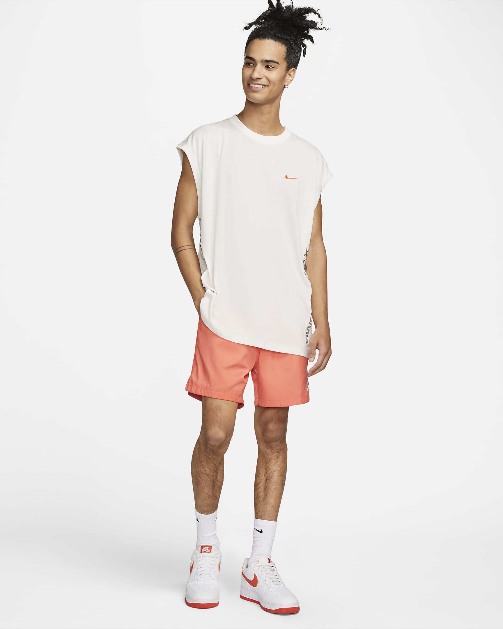 Nike Sportswear Trend Men's Sleeveless Top. Nike LU