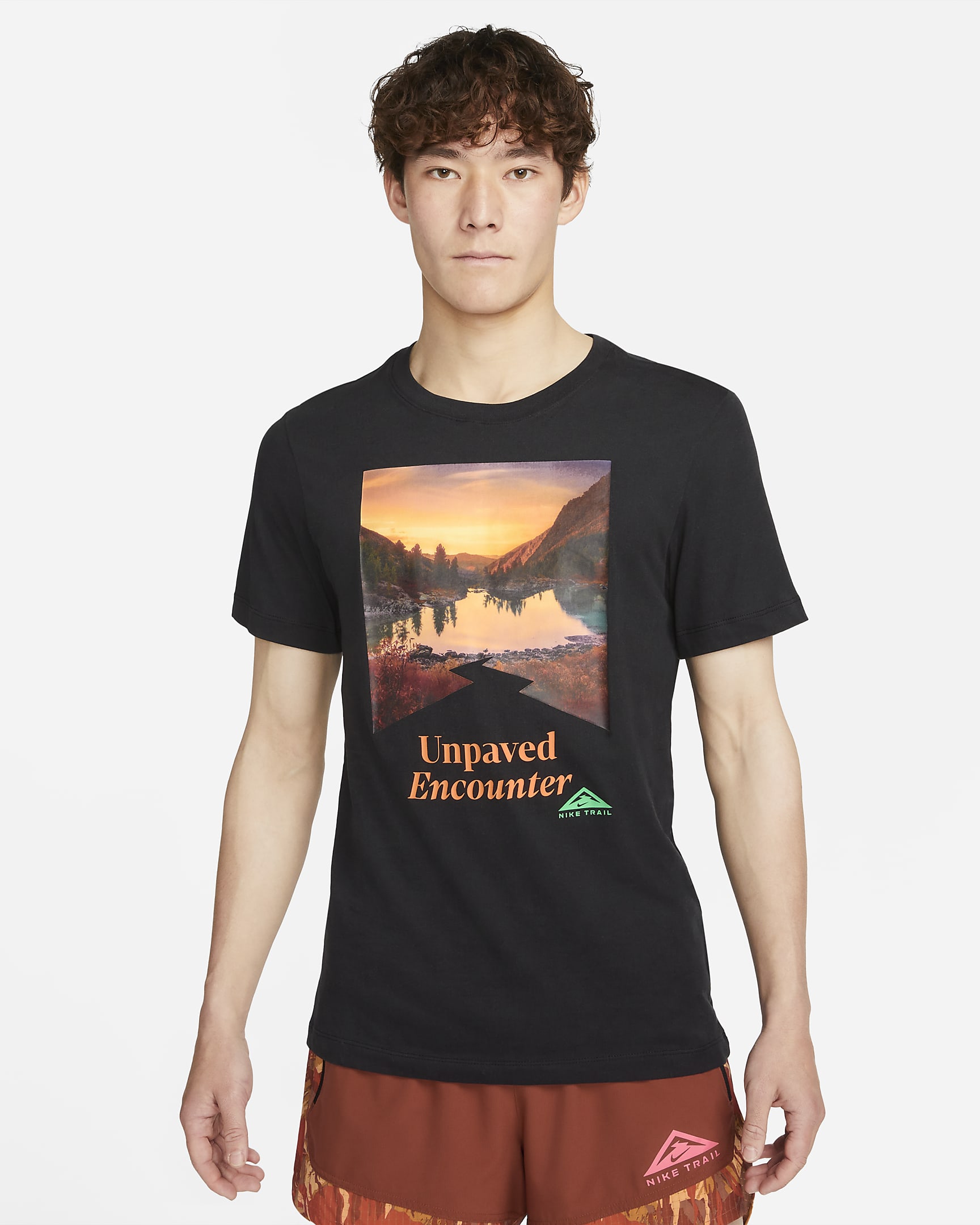 Nike Trail Dri-FIT Men's Running T-Shirt. Nike SG