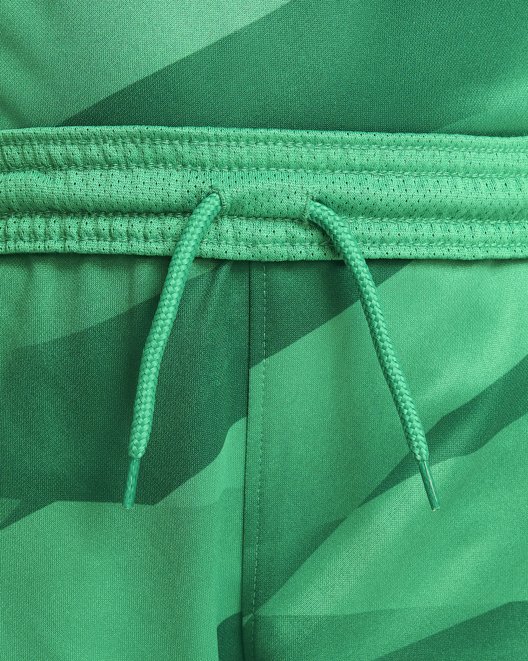 F.C. Barcelona 2023/24 Stadium Goalkeeper Older Kids' Nike Dri-FIT Football Shorts. Nike UK